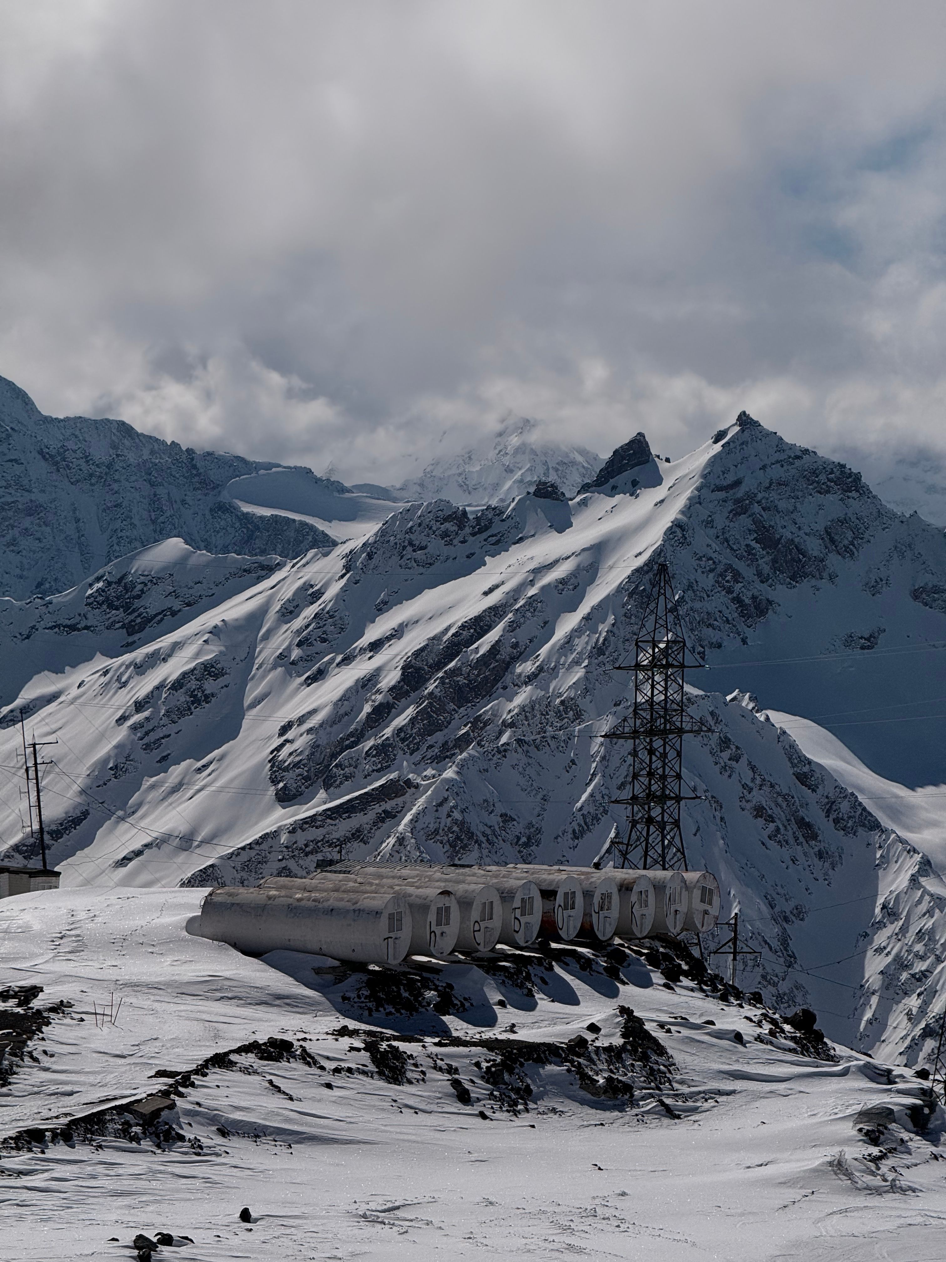 Mountain Base Shots Photos, Download The BEST Free Mountain Base Shots ...