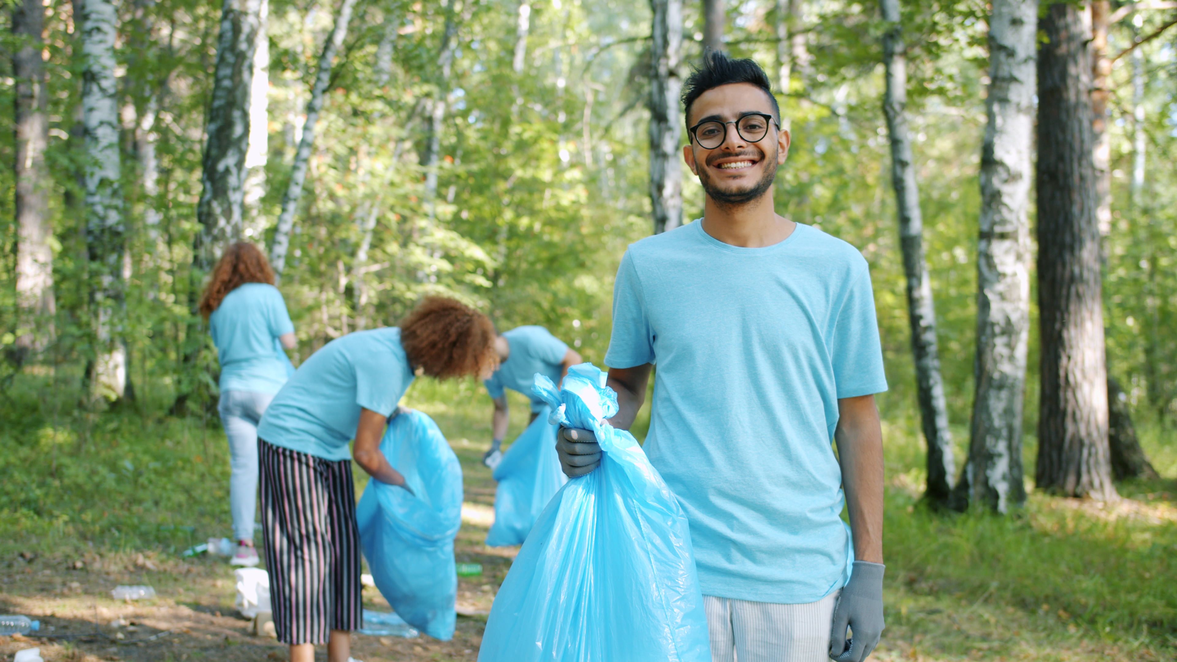Volunteers Cleaning Forest - Community Service Initiative · Free Stock ...