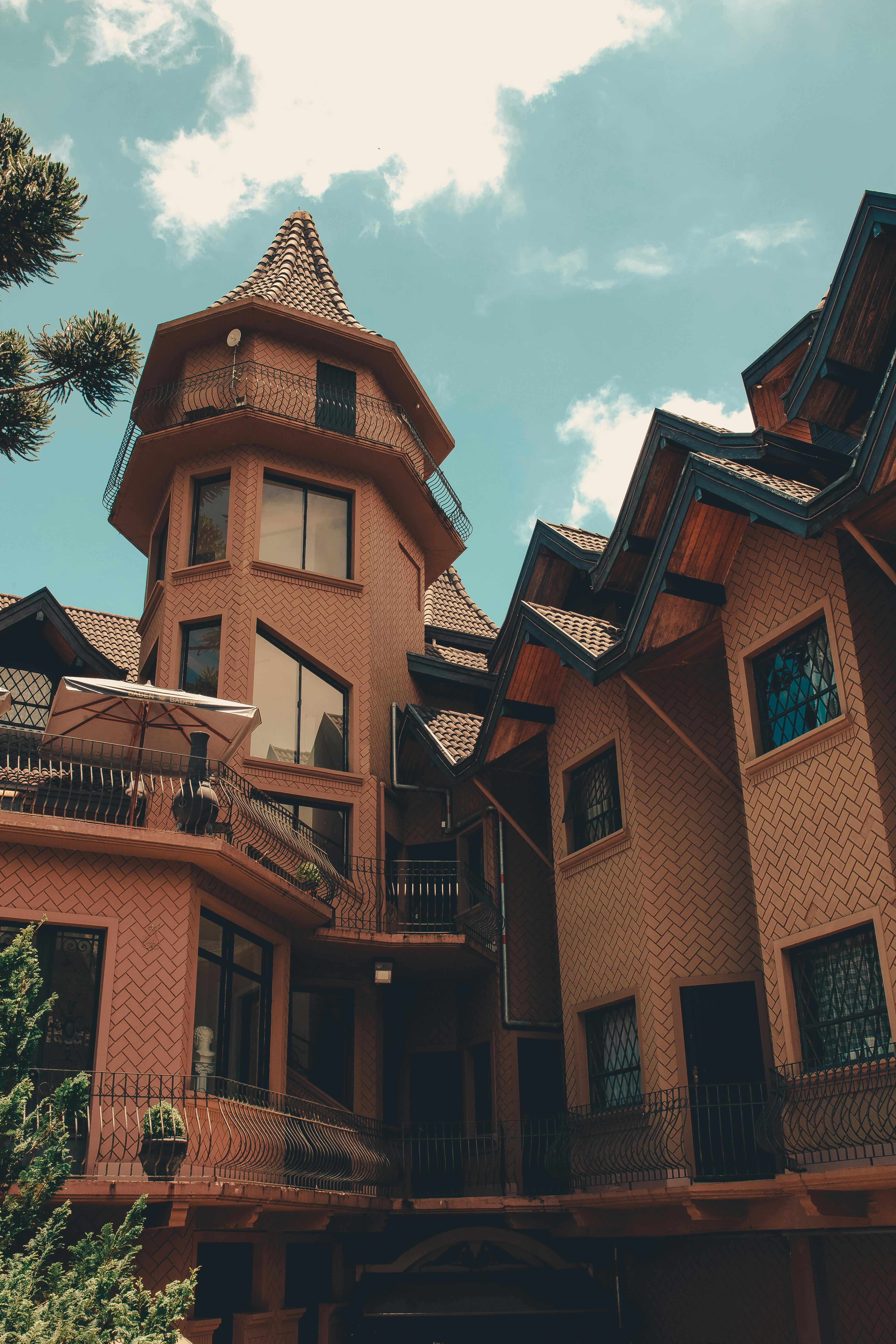 43,220+ Best Free Old hotel Stock Photos & Images · 100% Royalty-Free ...