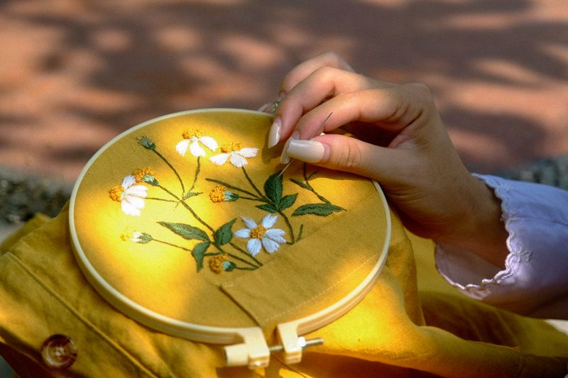 Embroidery Photos, Download The BEST Free Embroidery Stock Photos & HD ...