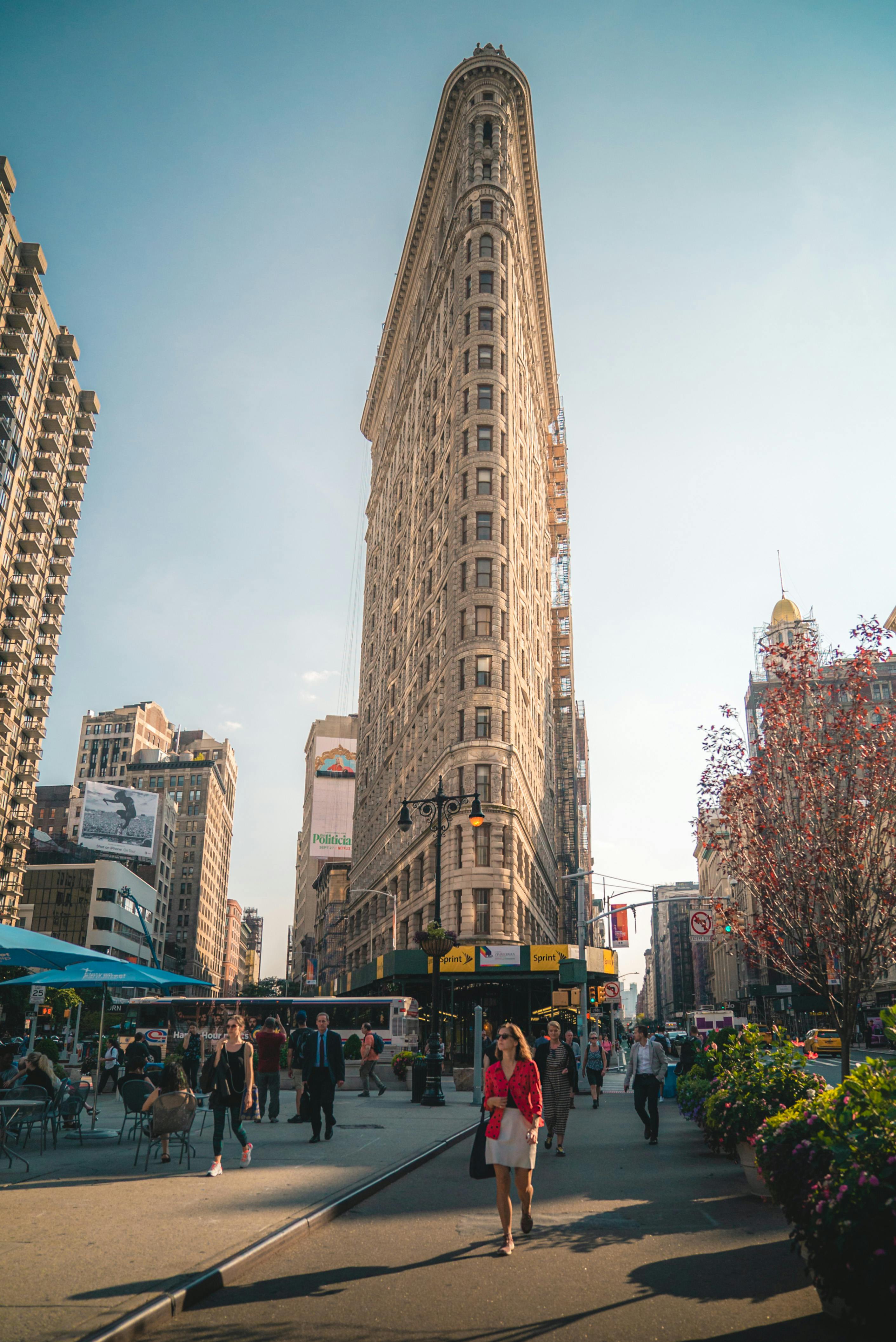 500+ Interesting Commercial Area Photos Pexels · Free Stock Photos