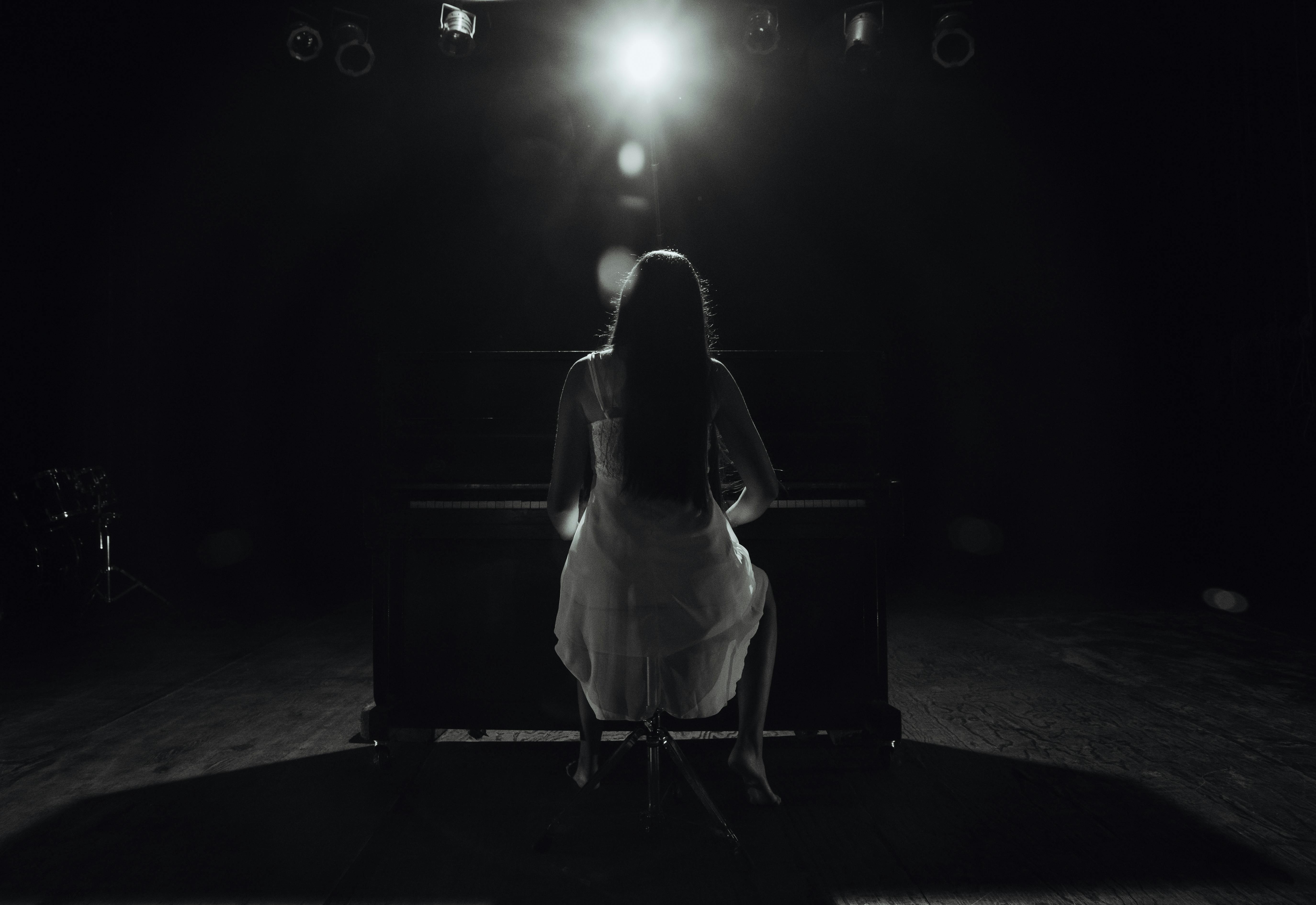 Find Local Concerts & Artists Near You | WatchIsUp Discovery