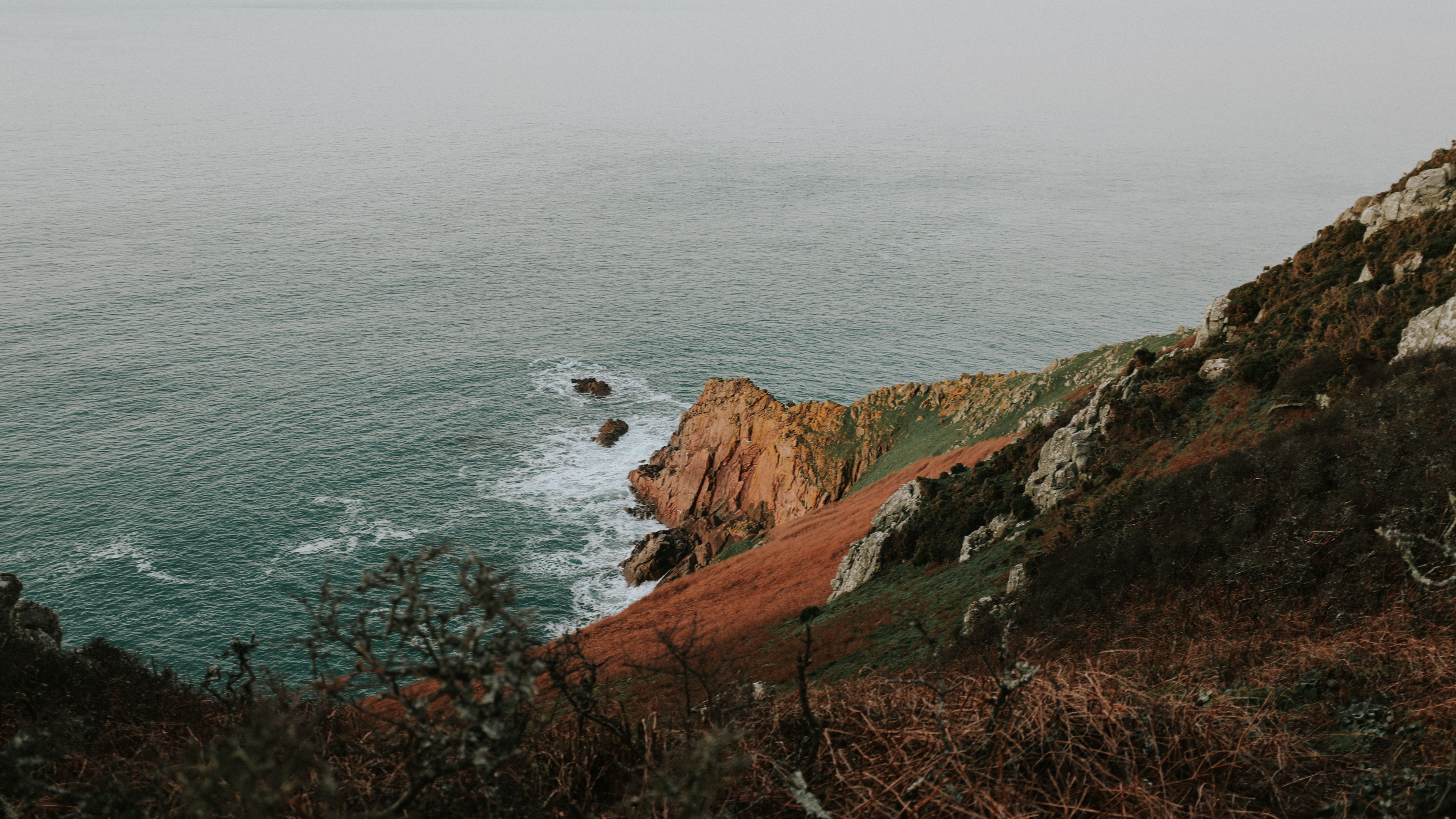 Picturesque landscape of rocky slope of sea · Free Stock Photo