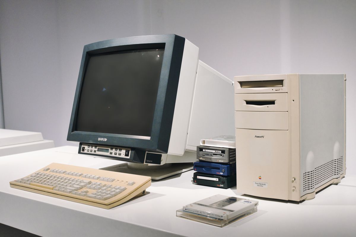 Third Generation Of Computer Photos, Download The BEST Free Third ...