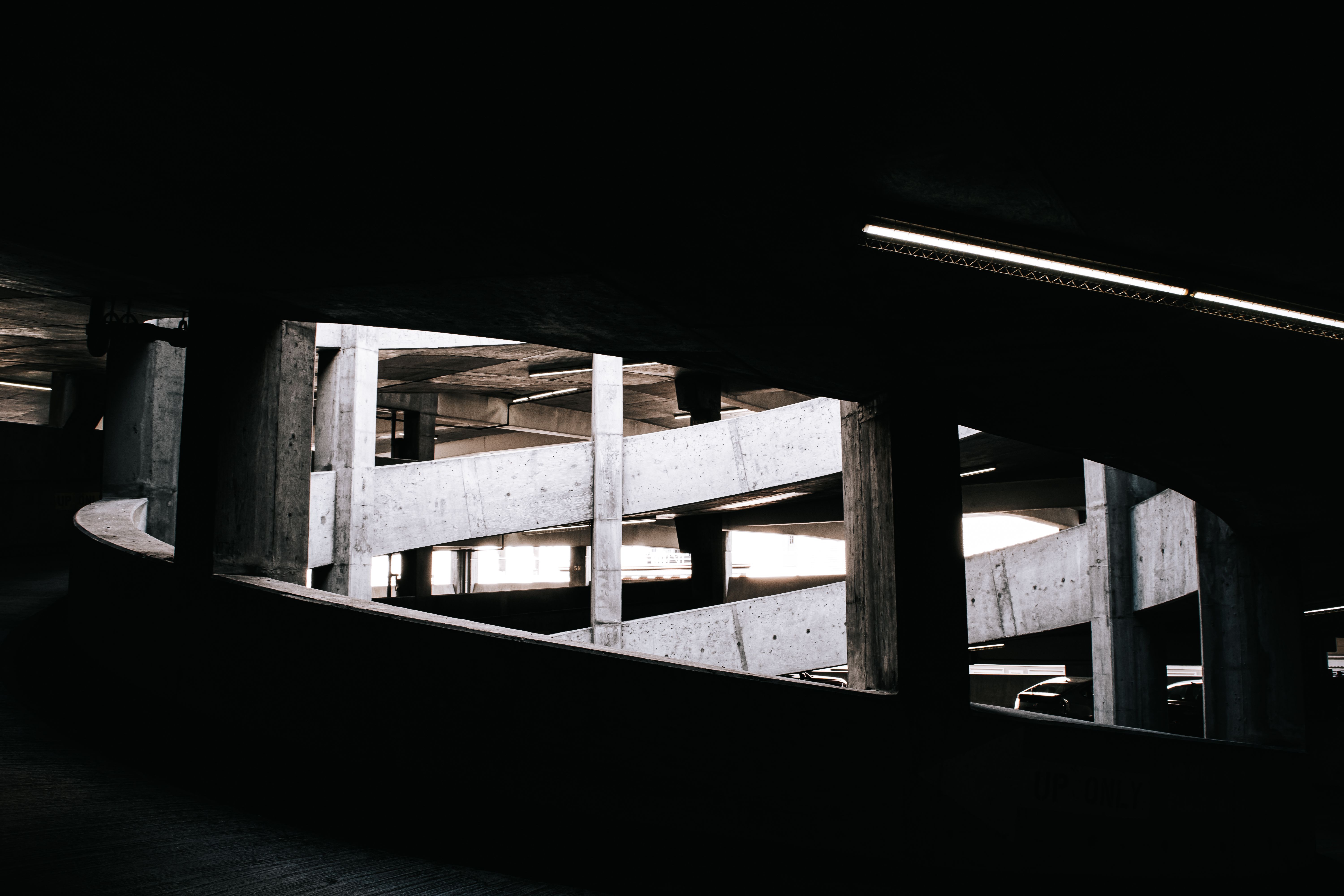 Concrete Spiral Building · Free Stock Photo
