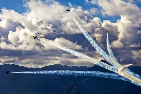 Air Show Photos, Download The BEST Free Air Show Stock Photos & HD Images