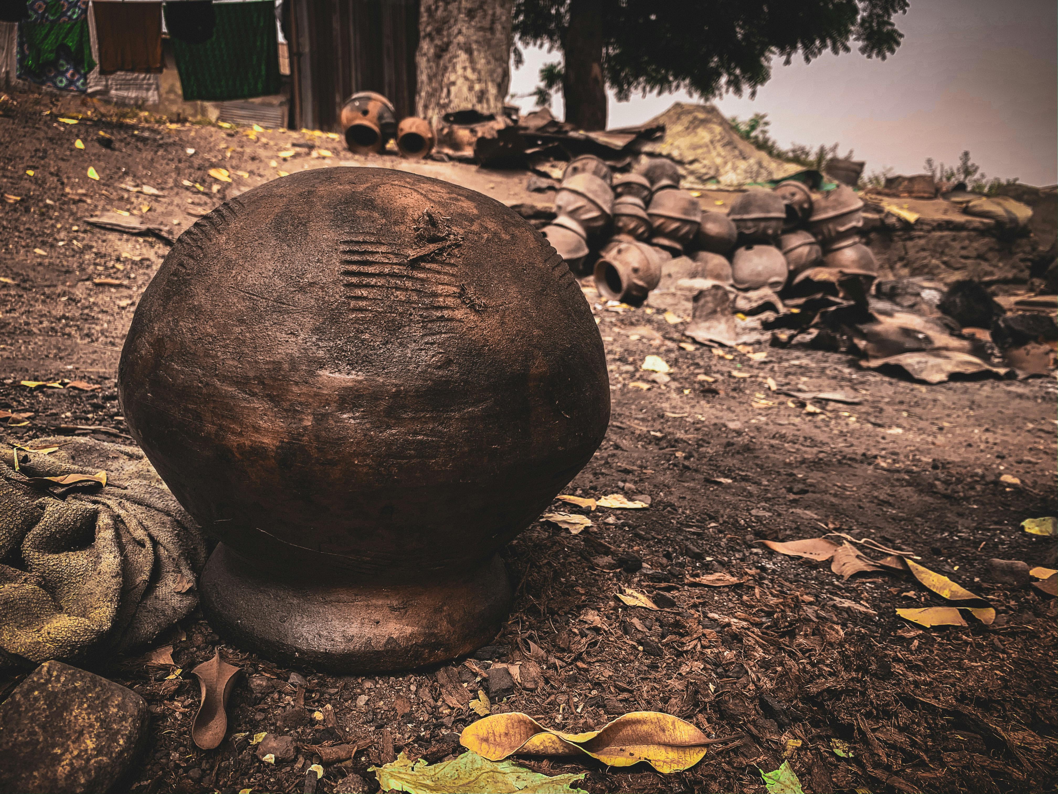 Yoruba Pottery 22 Photos & Videos Collected by Tope A. Asokere