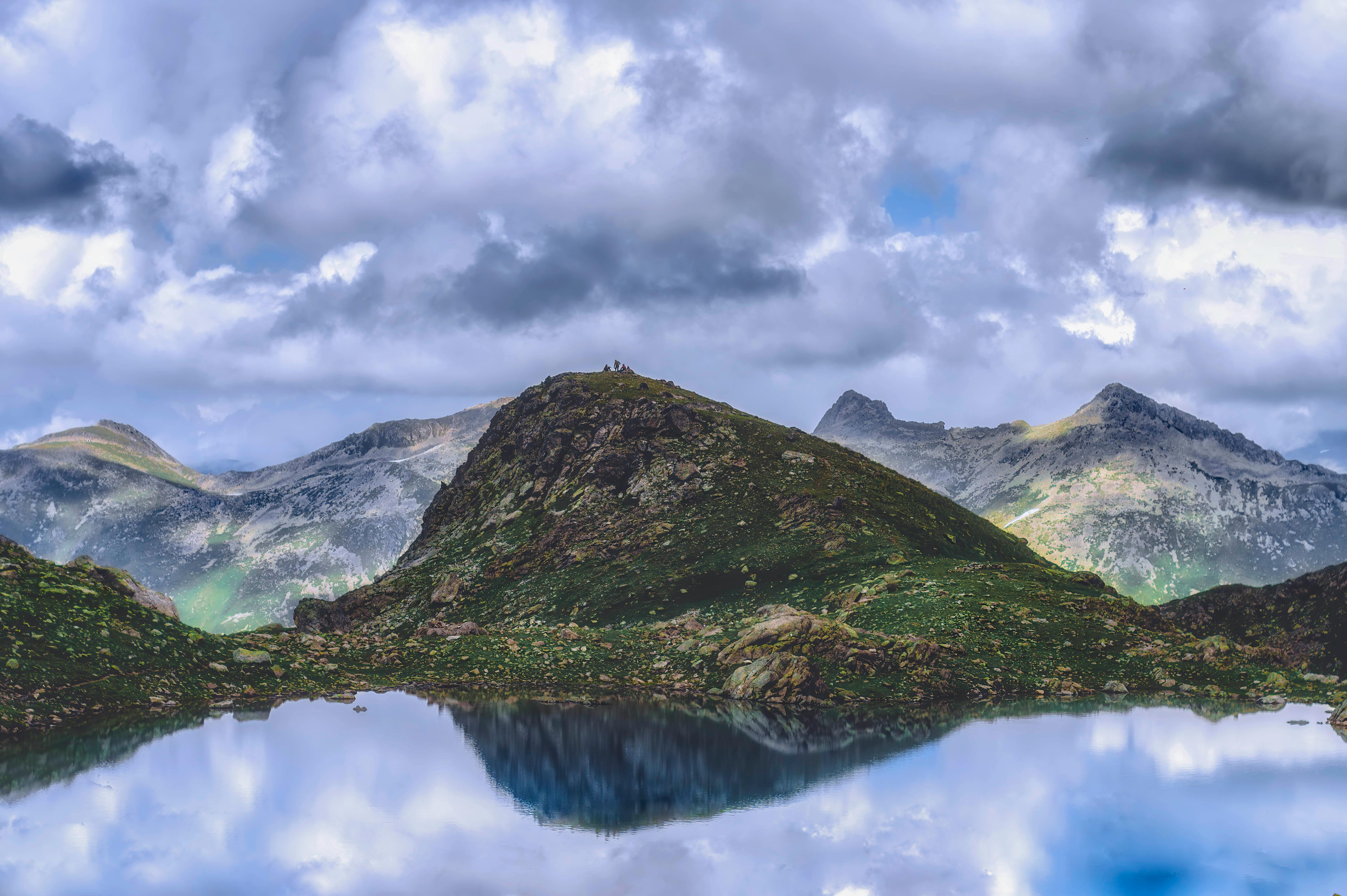 1000+ Amazing Reflective Photos Pexels · Free Stock Photos