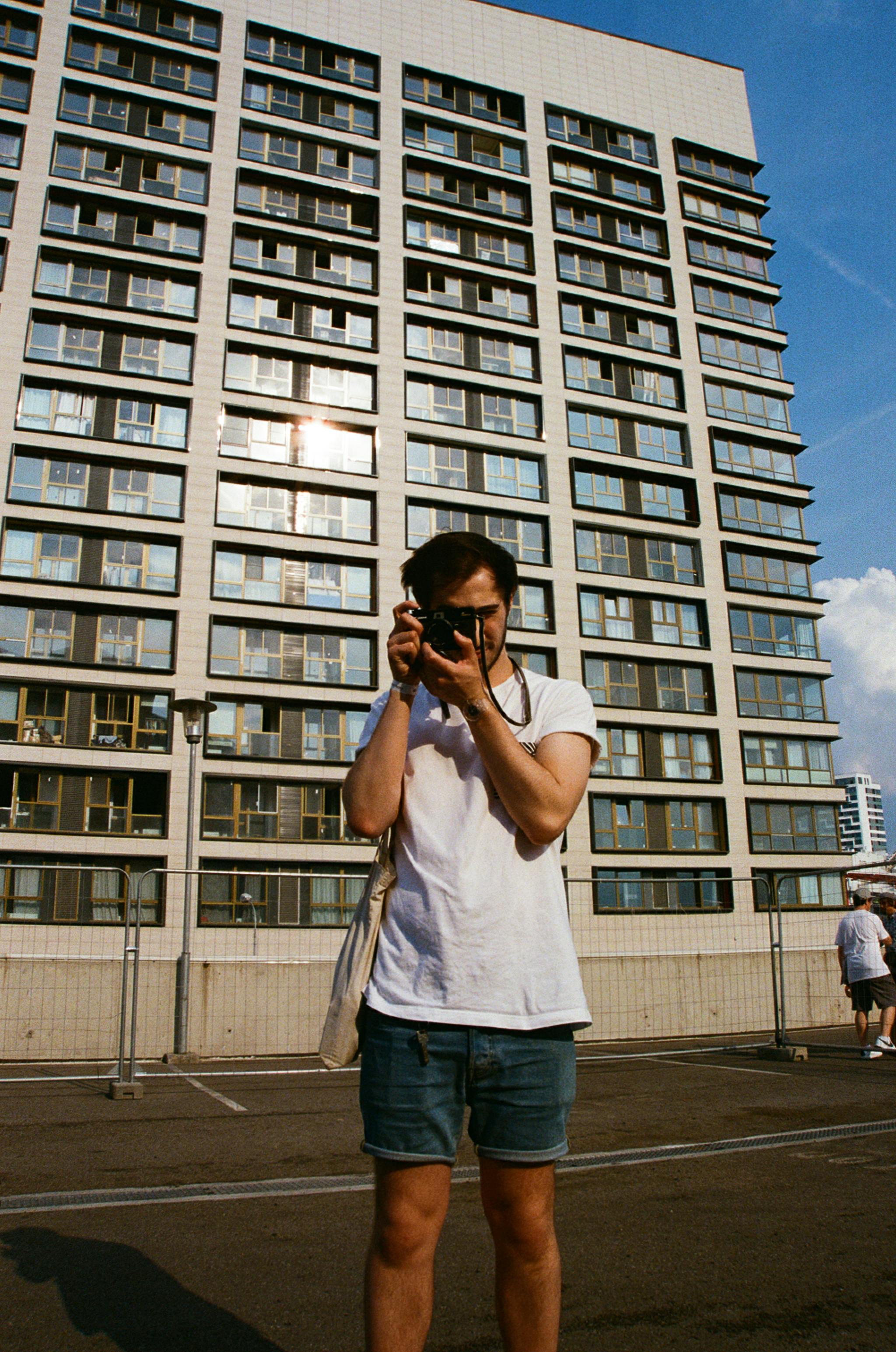 200 000+ Short Film Background banque d’images et photos libres de ...