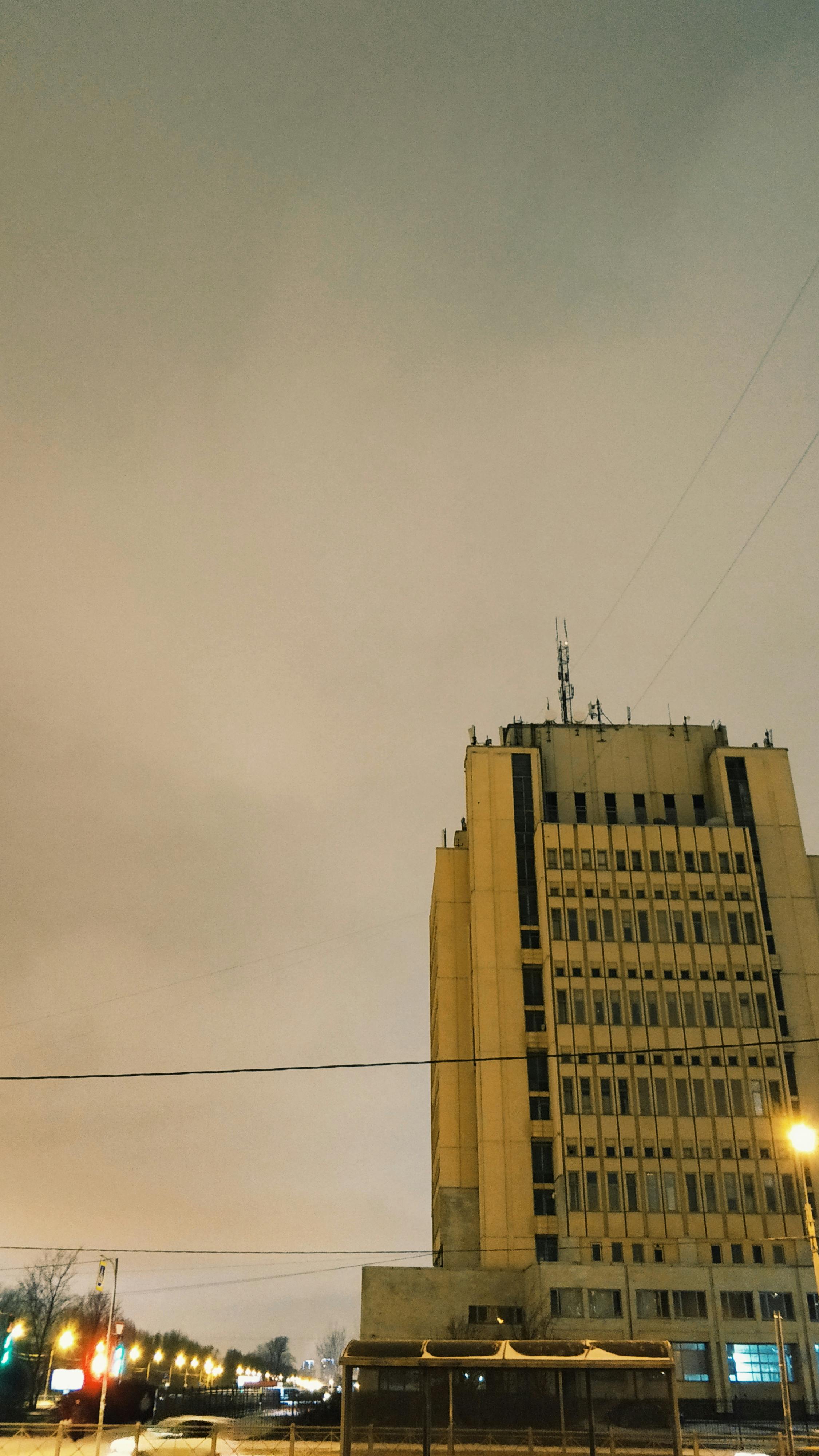 Beige Office Building · Free Stock Photo