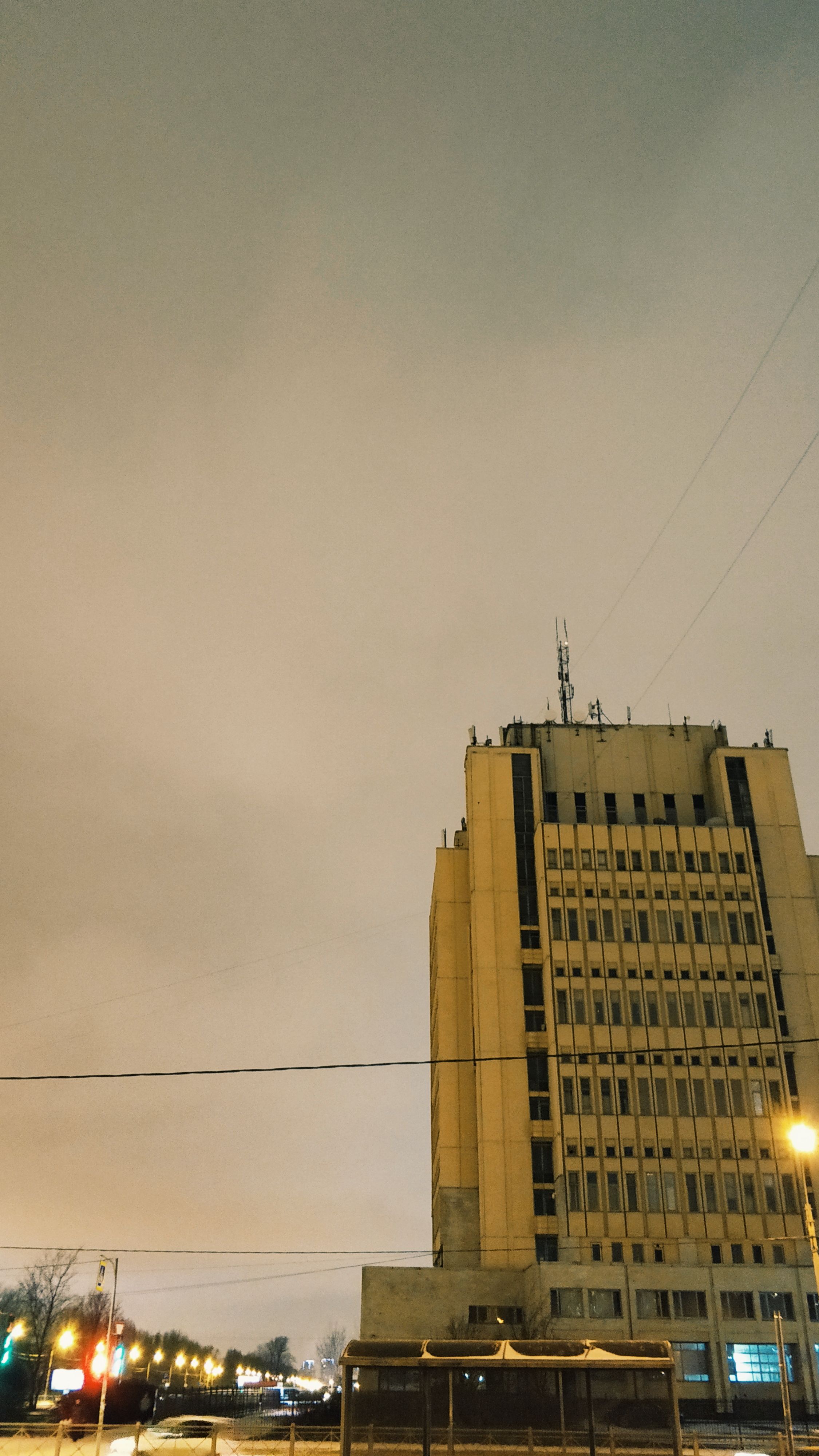 Beige Office Building · Free Stock Photo