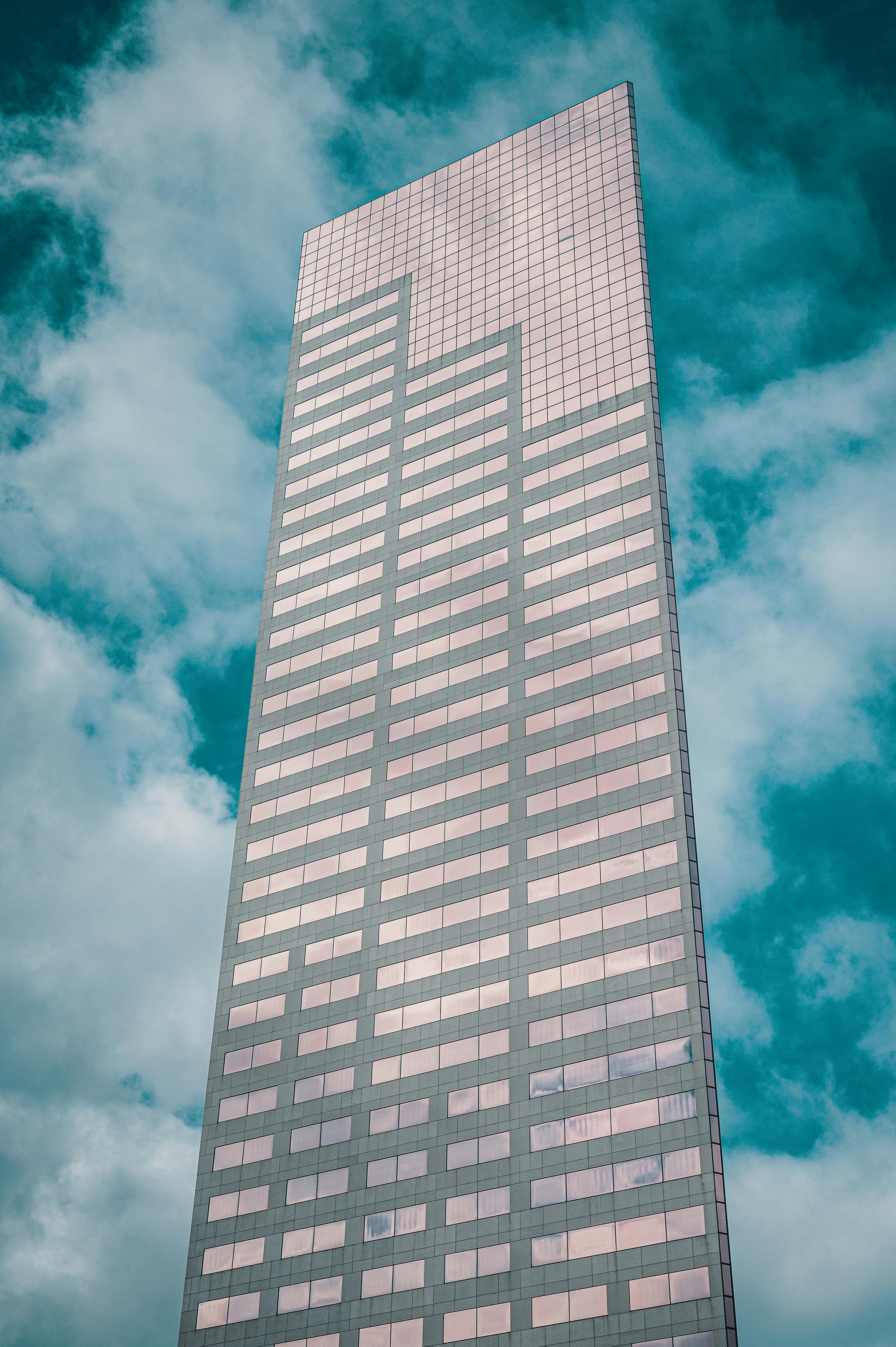 Modern Architecture · Free Stock Photo