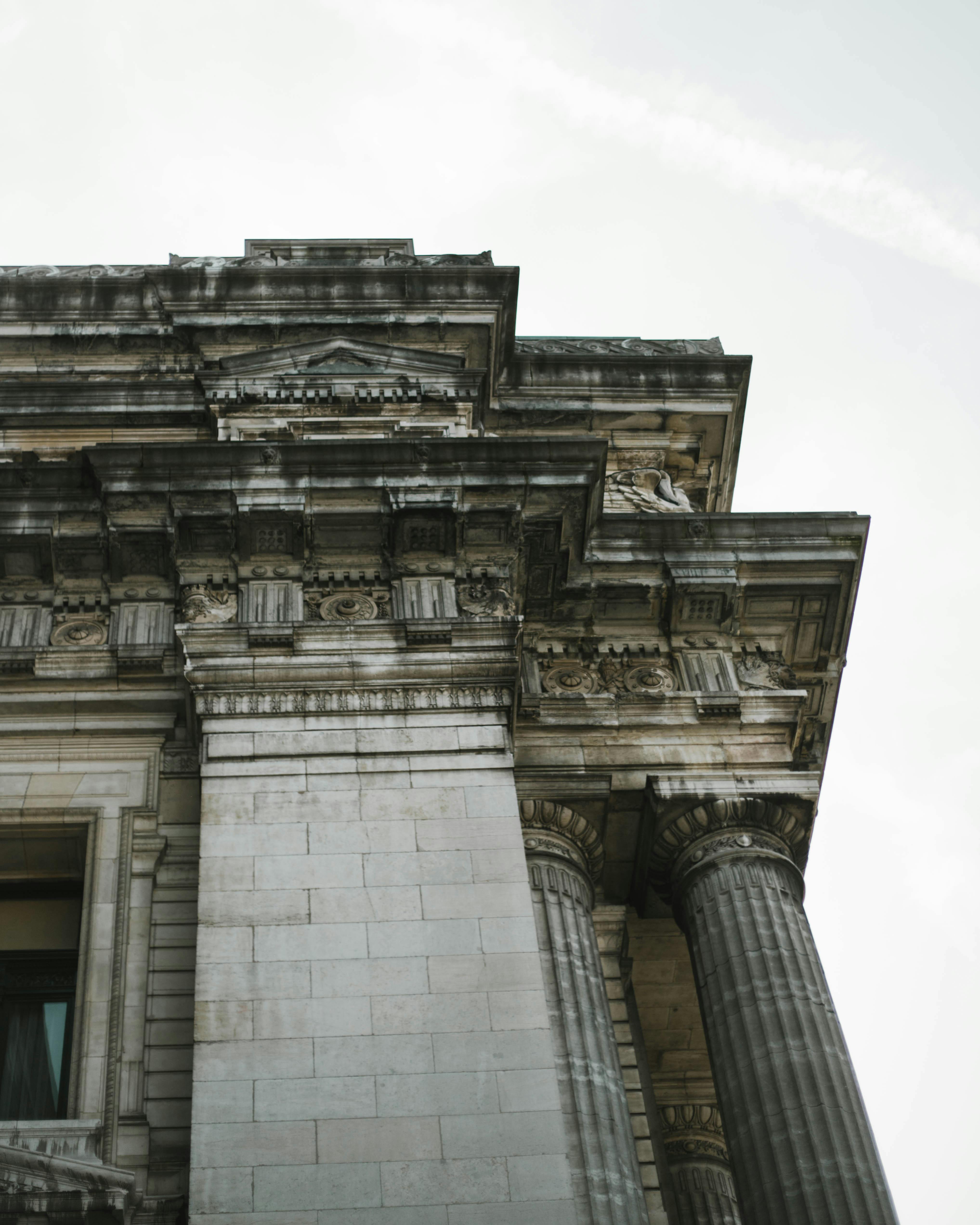 Clear Blue Sky over Blue Pillars · Free Stock Photo
