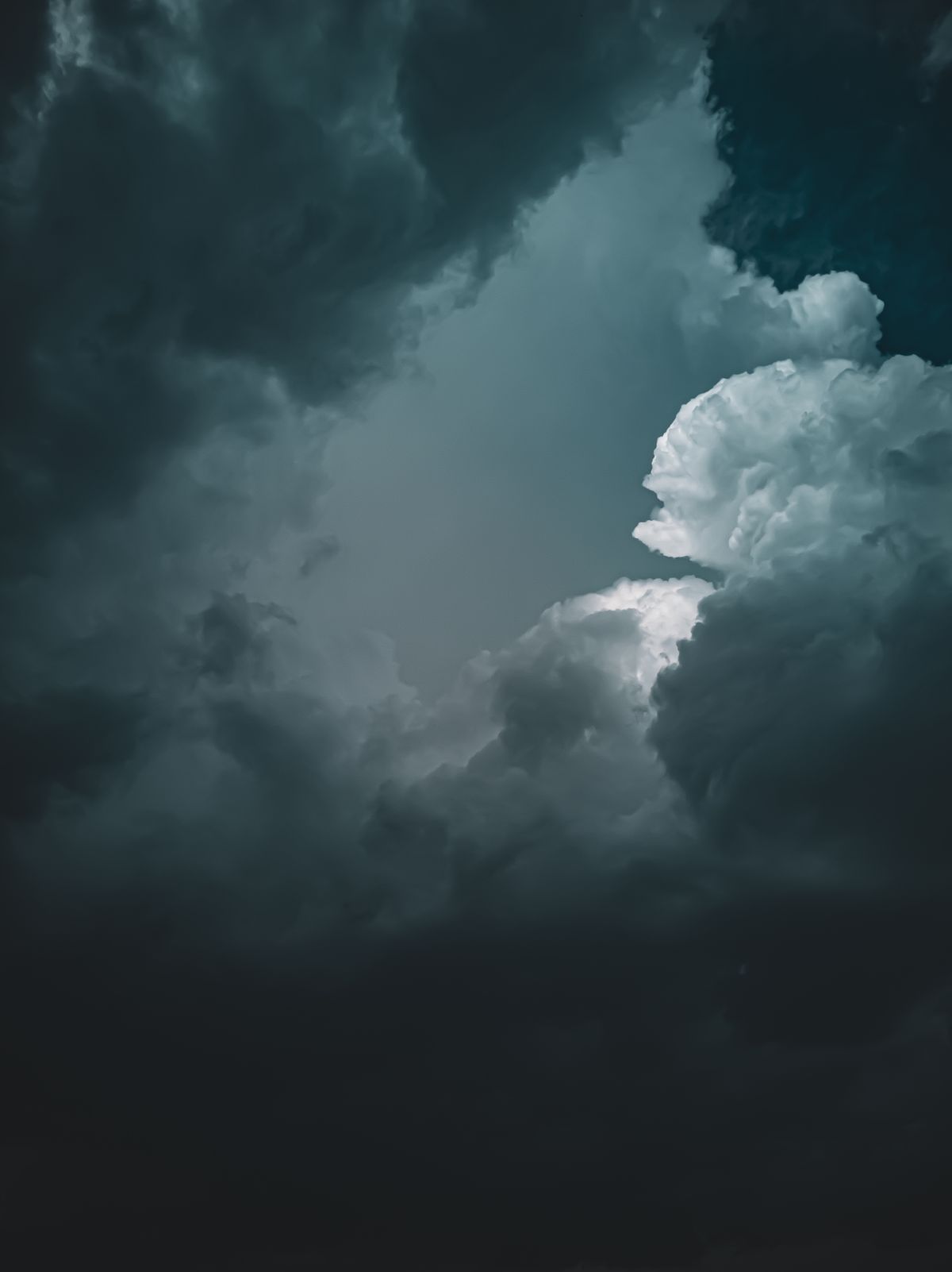 Dark Clouds Photos, Download The BEST Free Dark Clouds Stock Photos ...