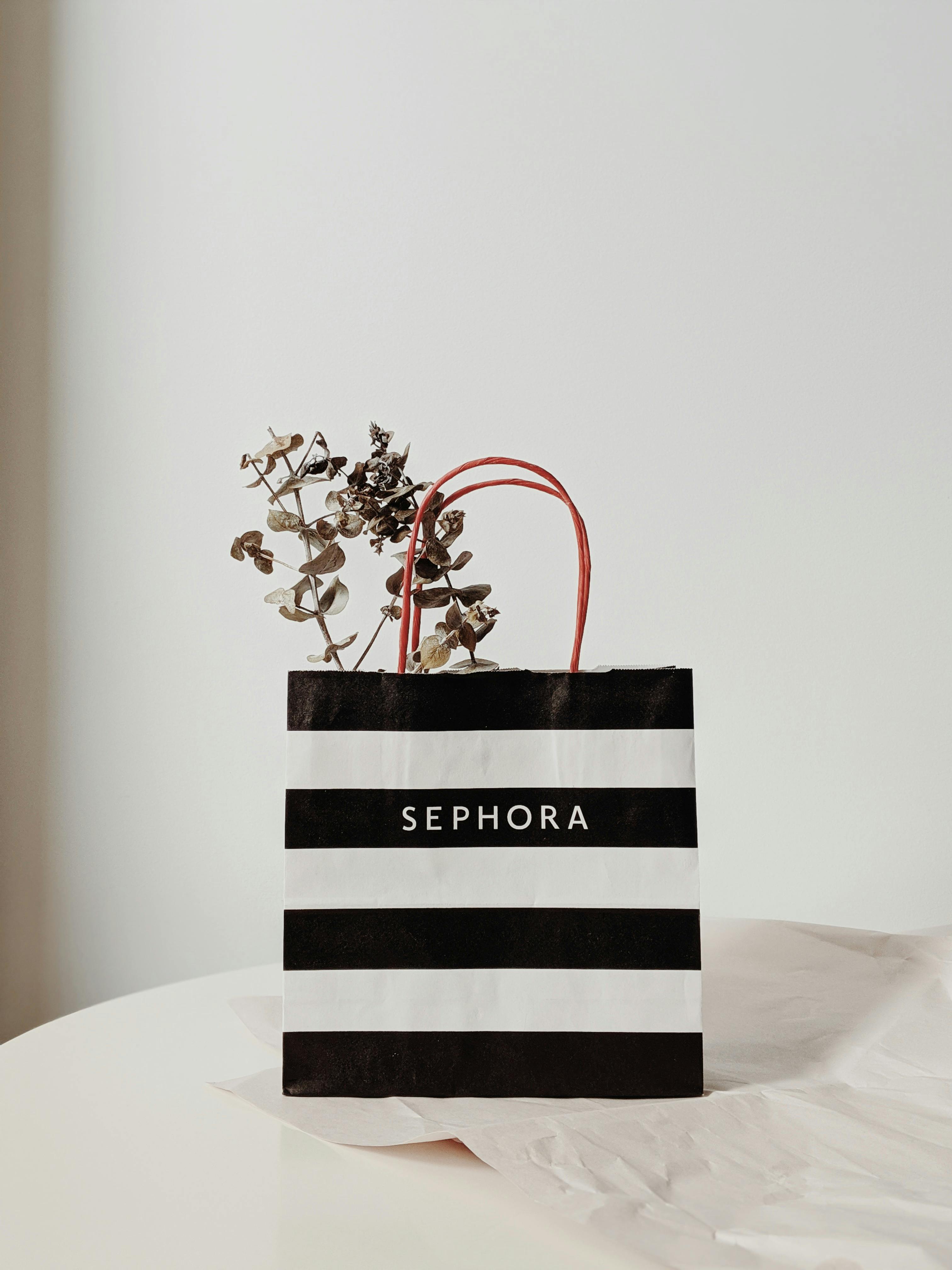 Sephora Logo Photos, Download The BEST Free Sephora Logo Stock Photos ...