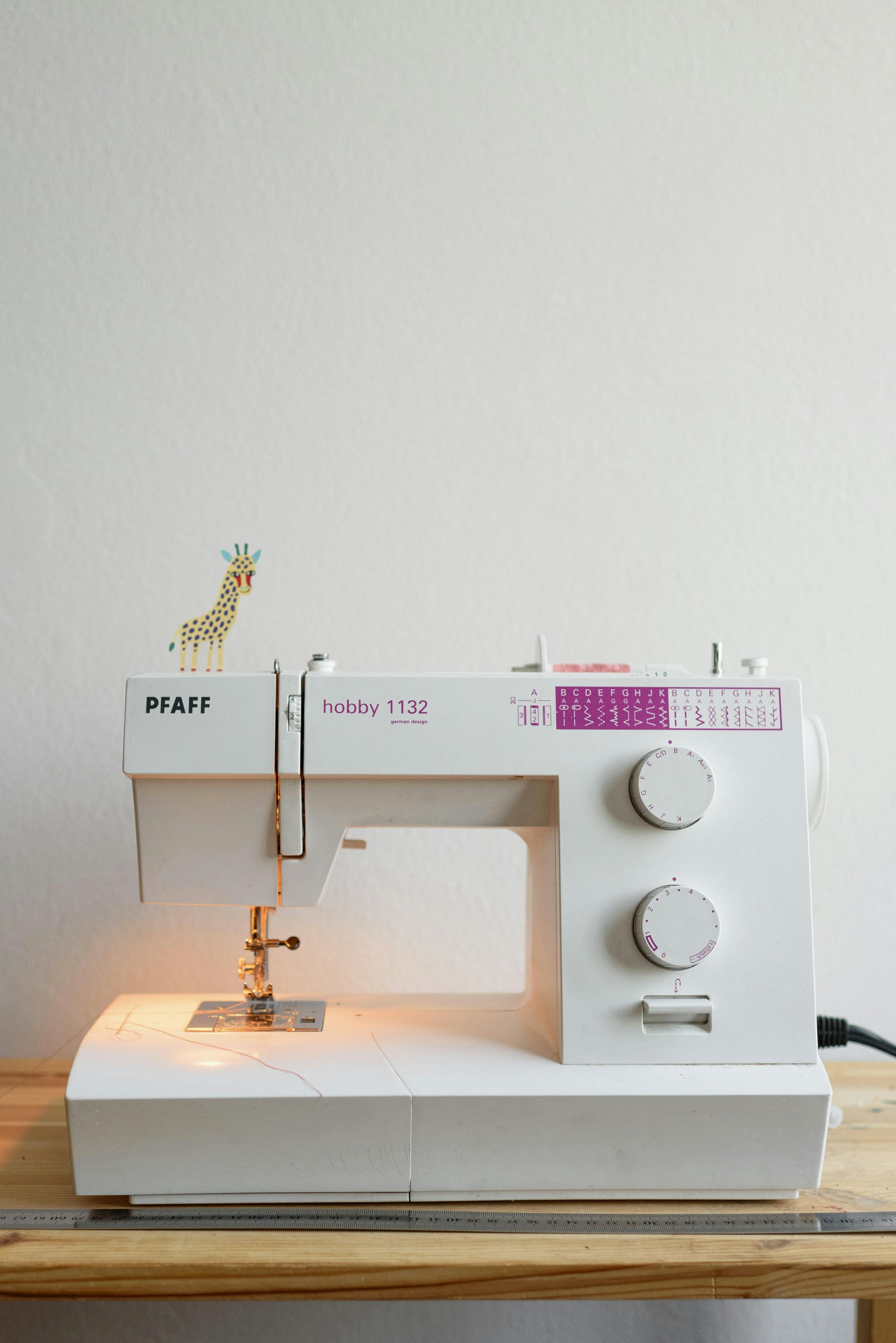 Stitching Wallpaper Photos, Download The BEST Free Stitching Wallpaper ...