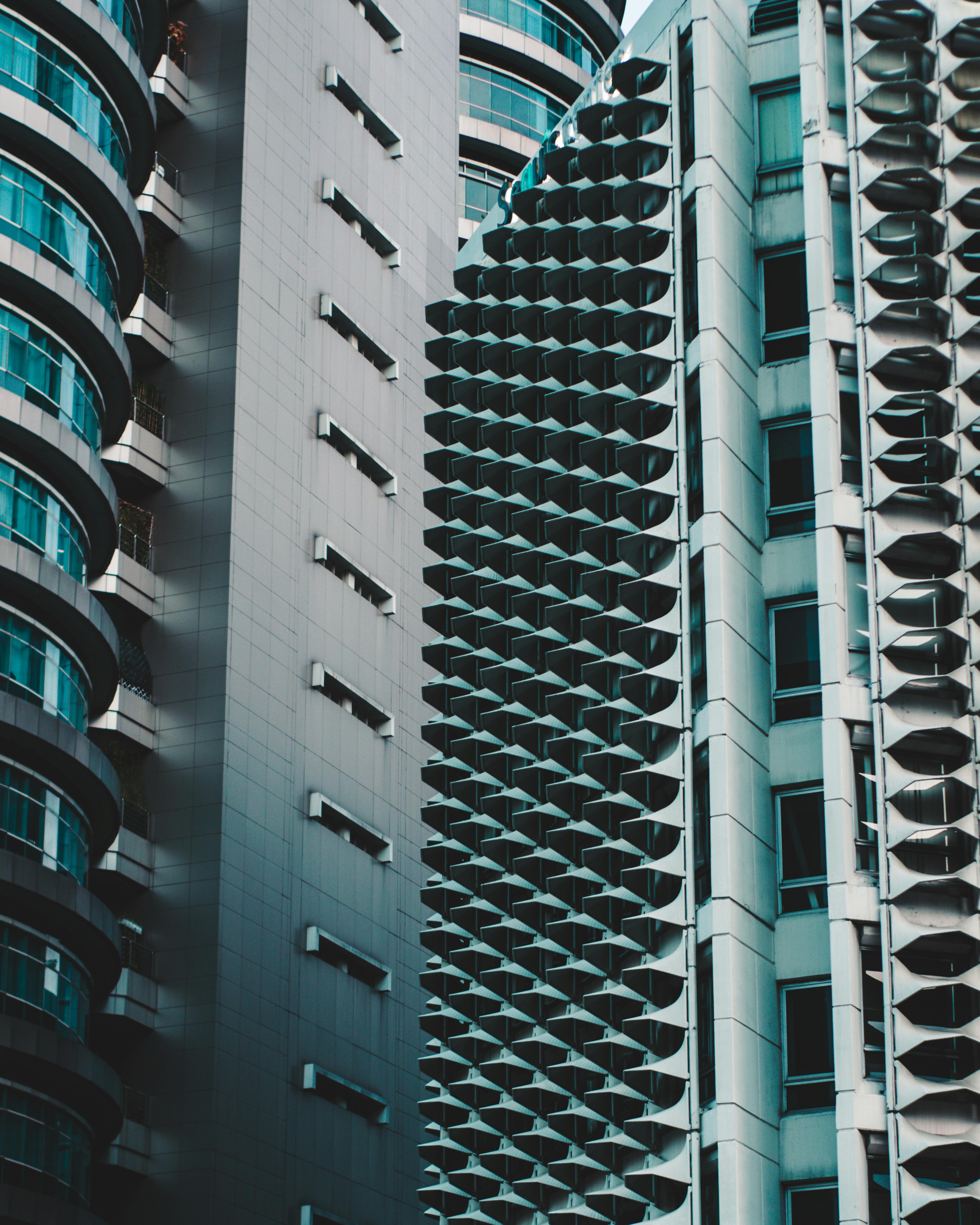 White High-rise Building · Free Stock Photo