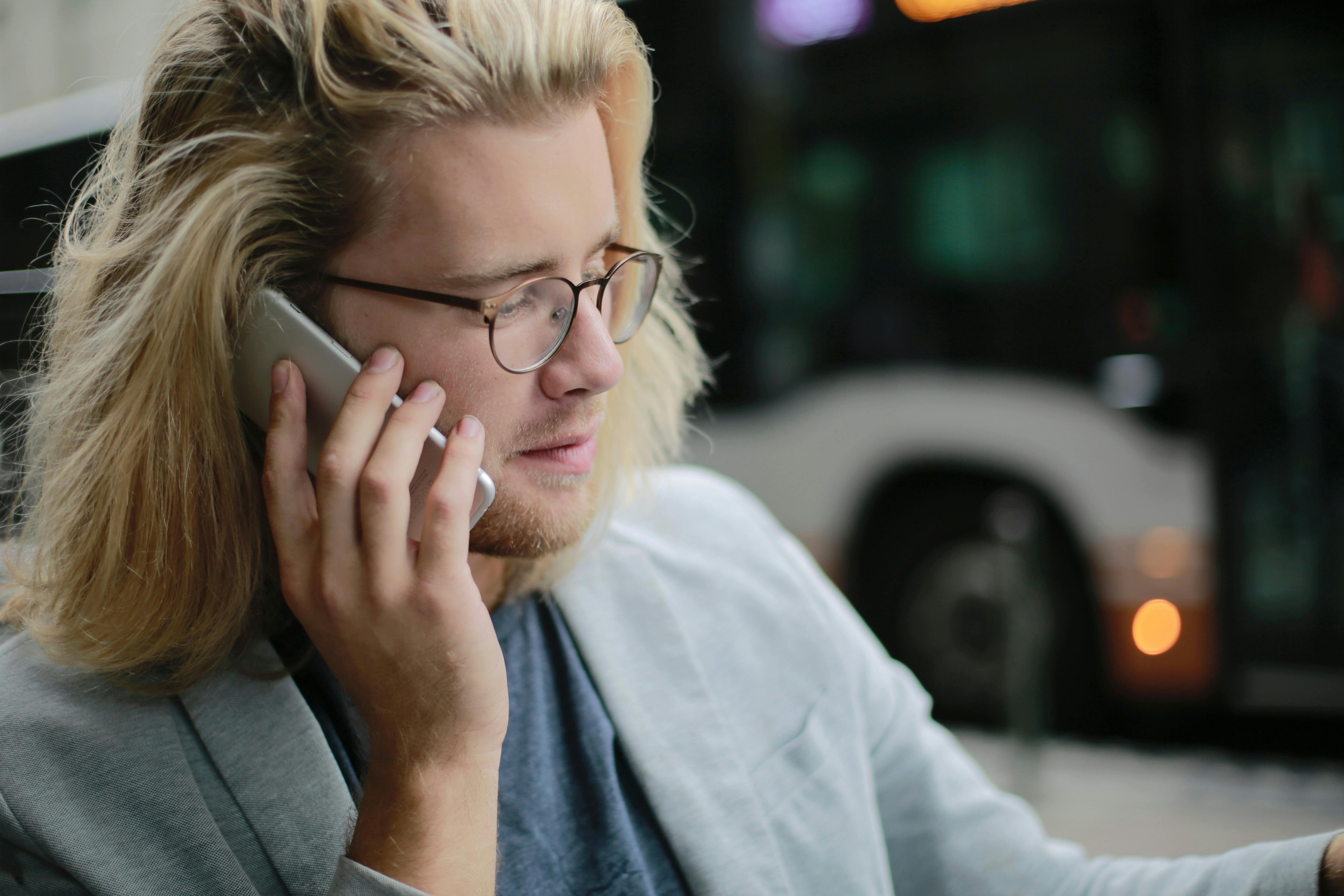 A Man Call On Phone In The Bus Photos, Download The BEST Free A Man ...