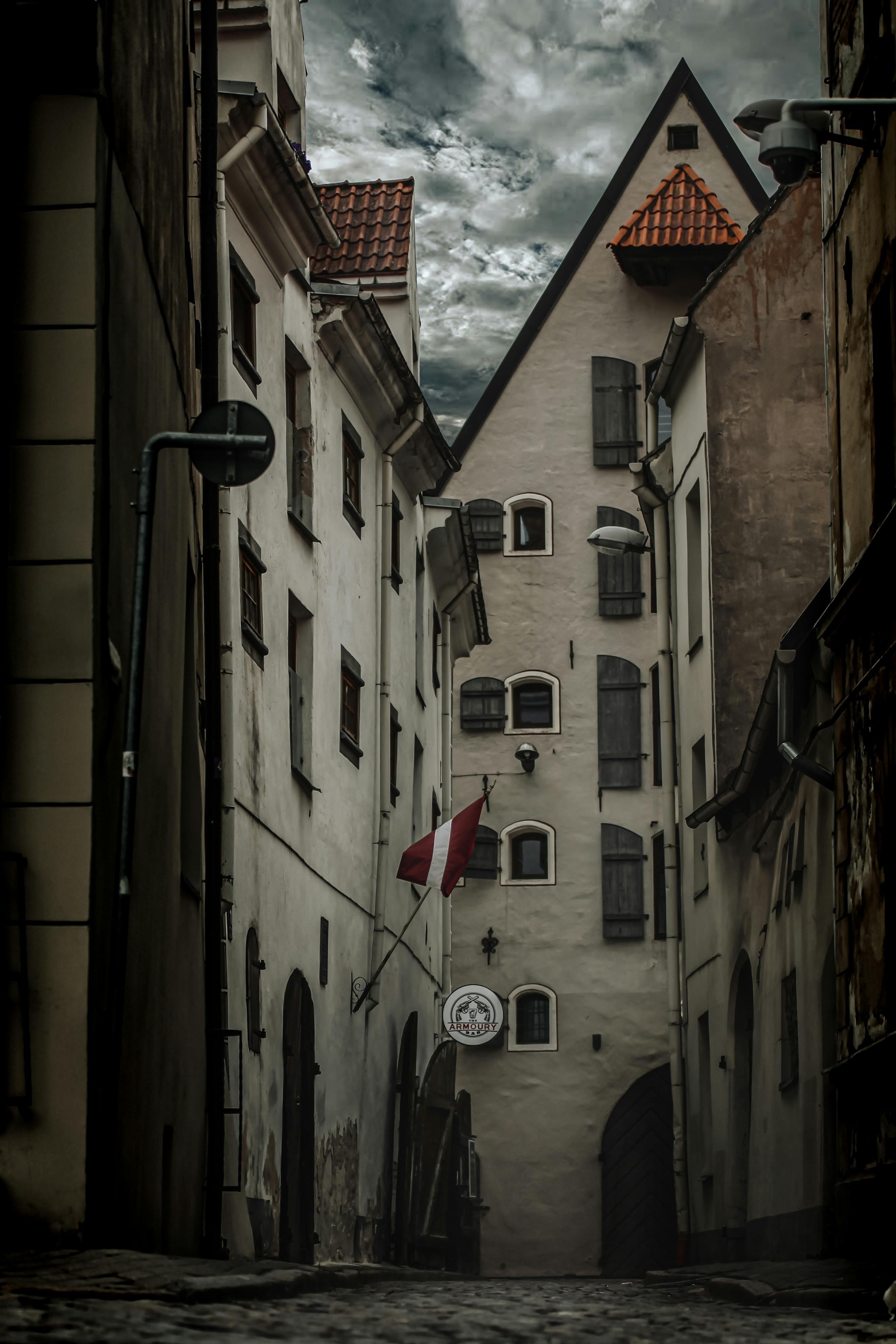 Street In Between Buildings · Free Stock Photo