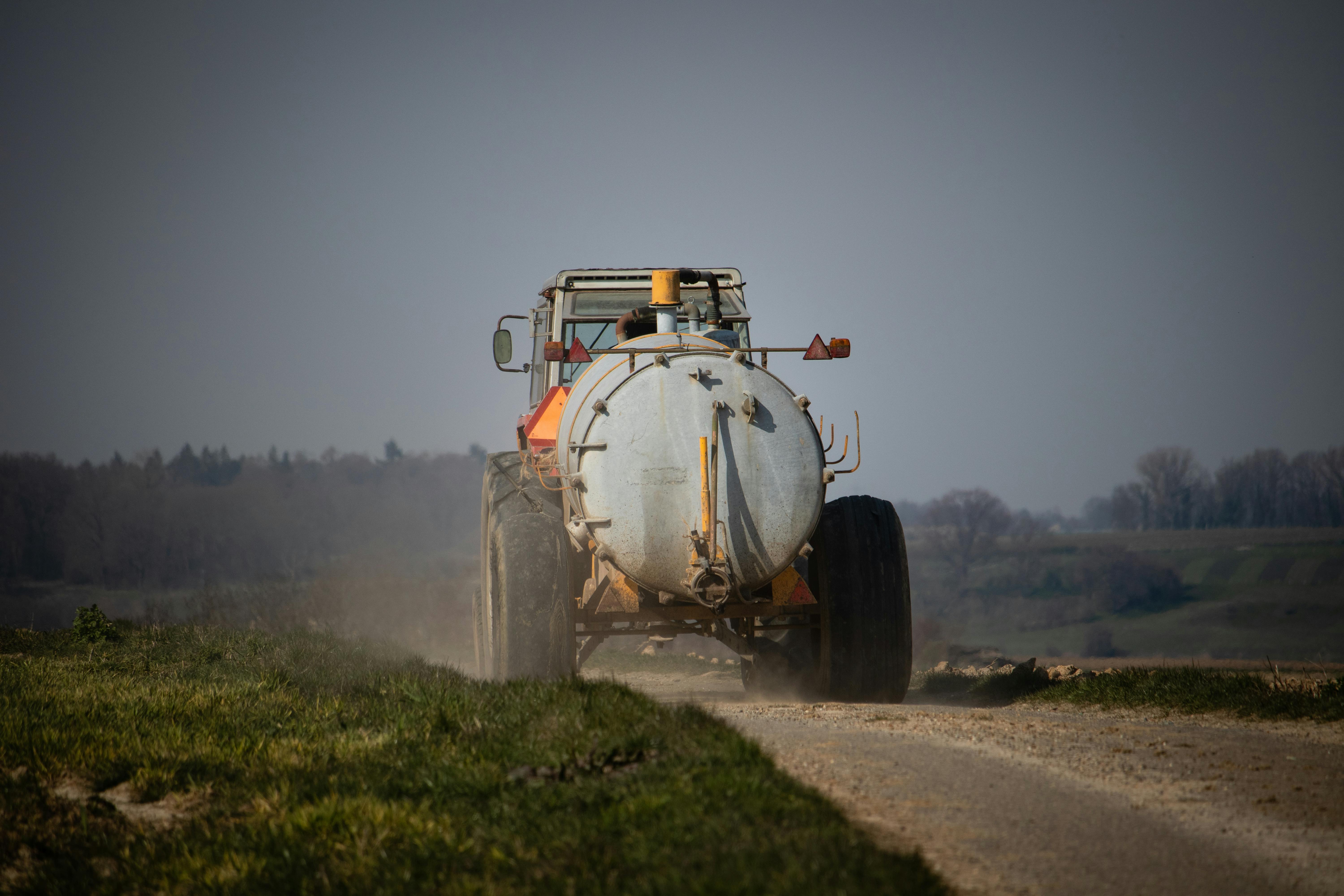 Tractor Rear View Photos, Download The BEST Free Tractor Rear View ...