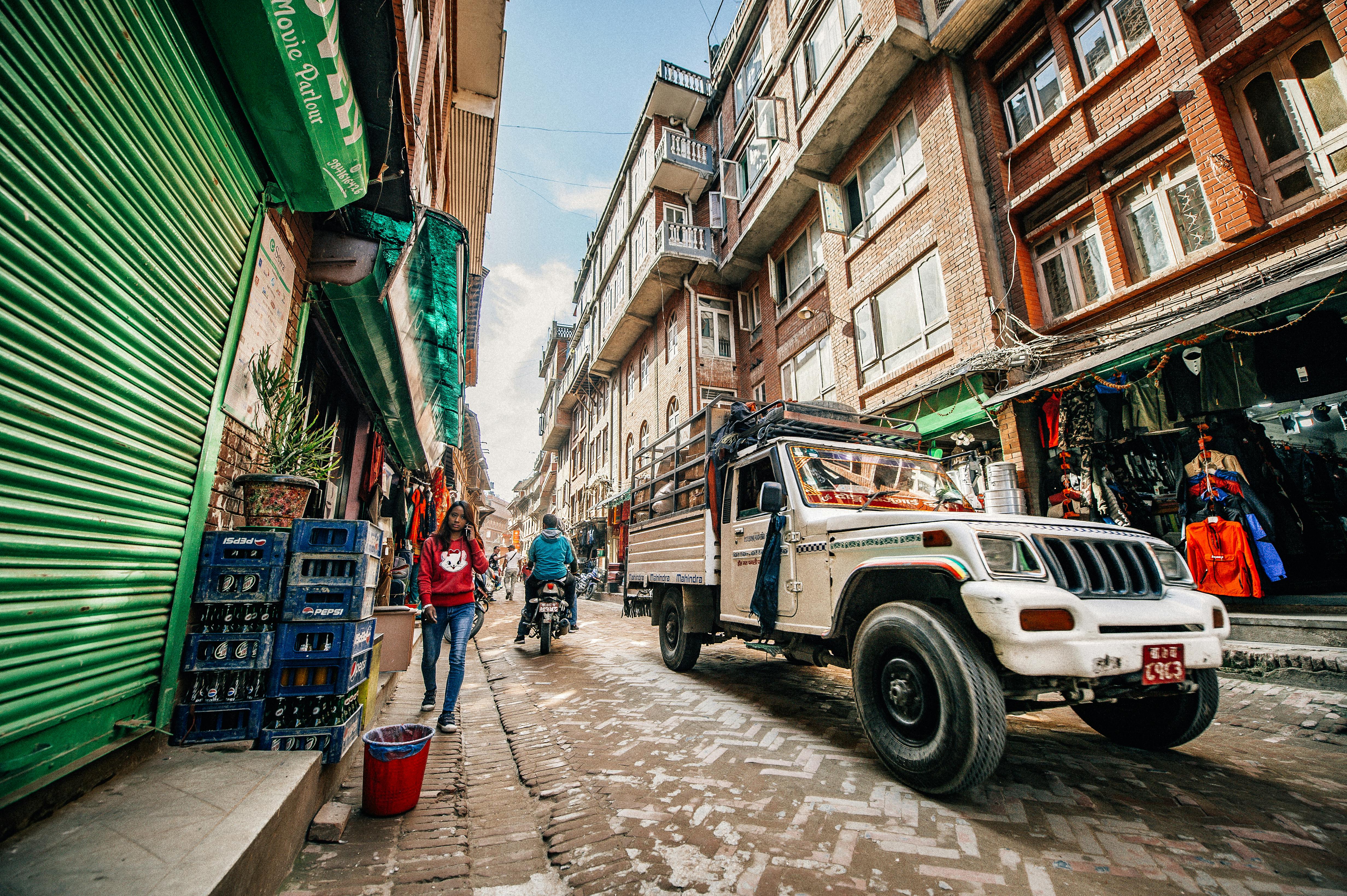 Vehicle On The Road · Free Stock Photo