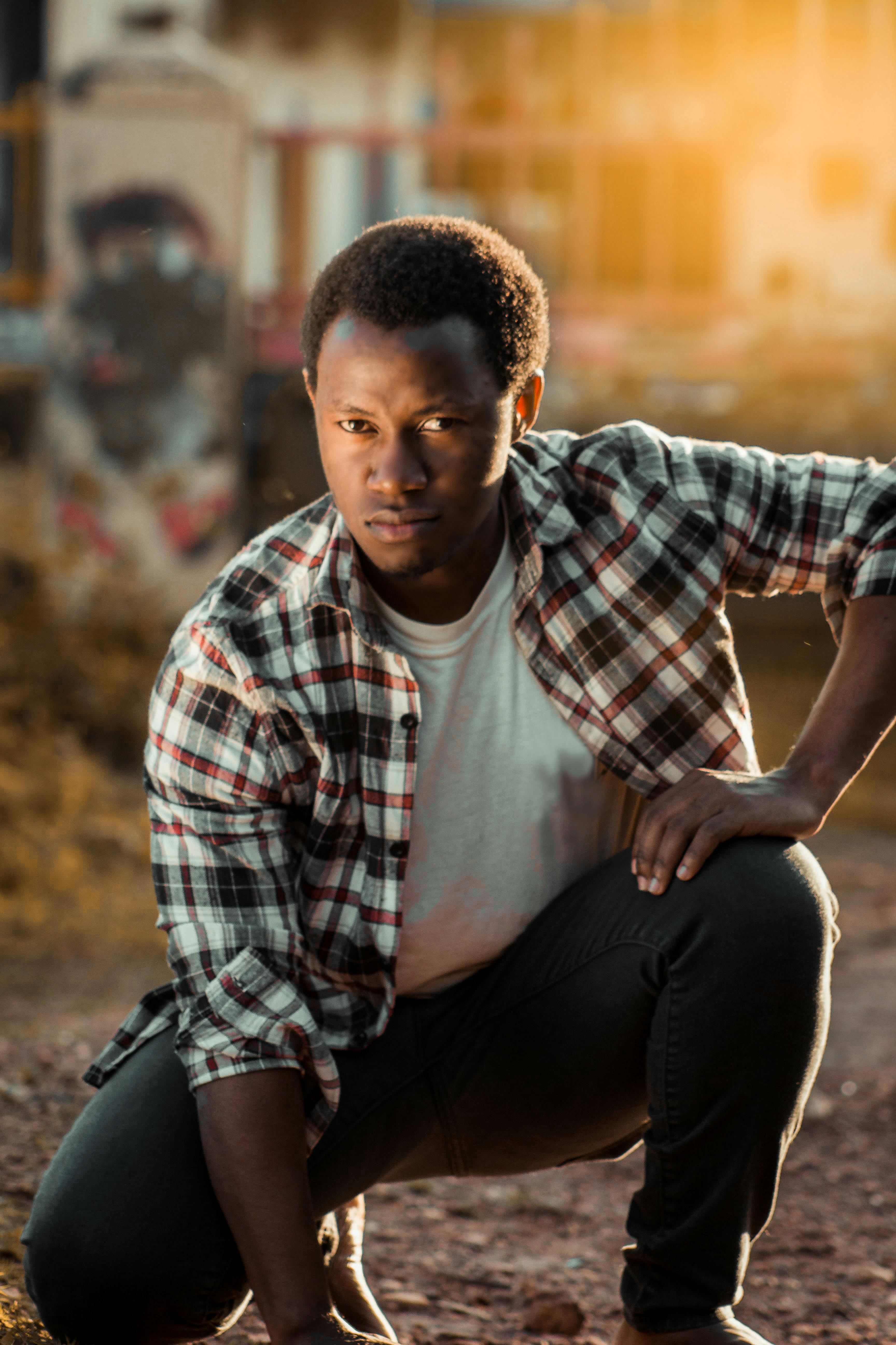 Handsome Man Kneeling Photos, Download The BEST Free Handsome Man ...