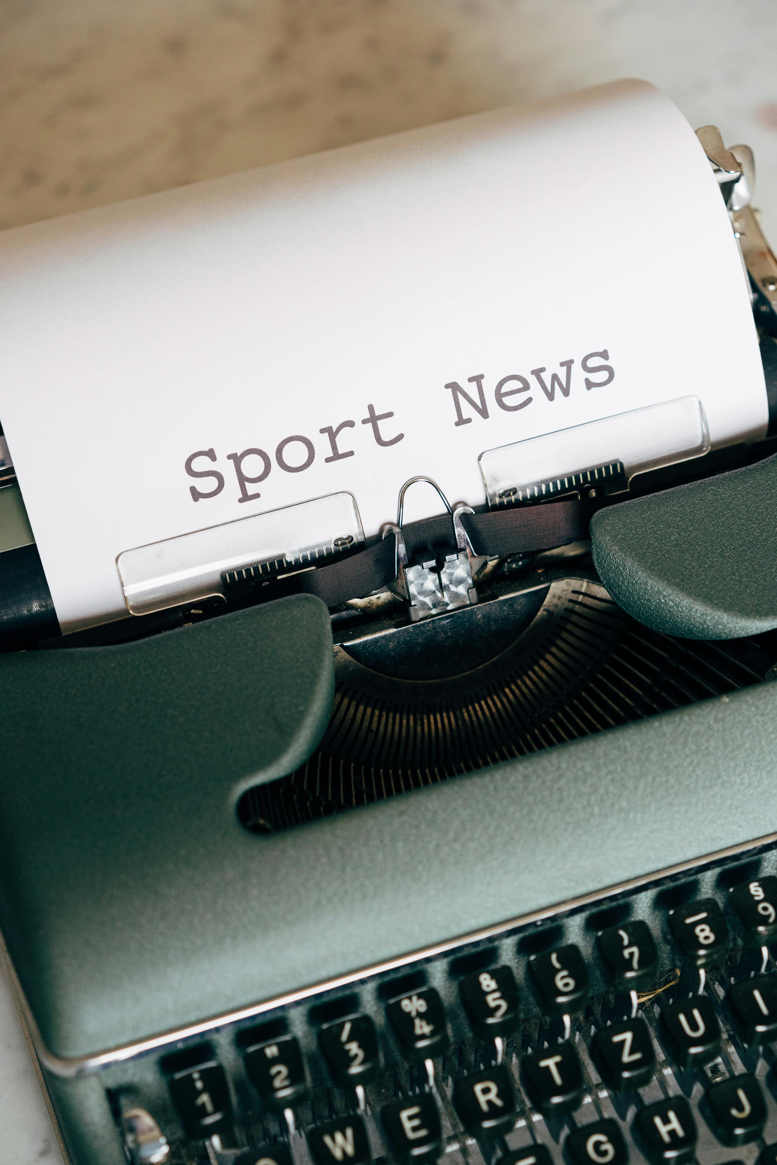 Close-Up Photo of Typewriter · Free Stock Photo