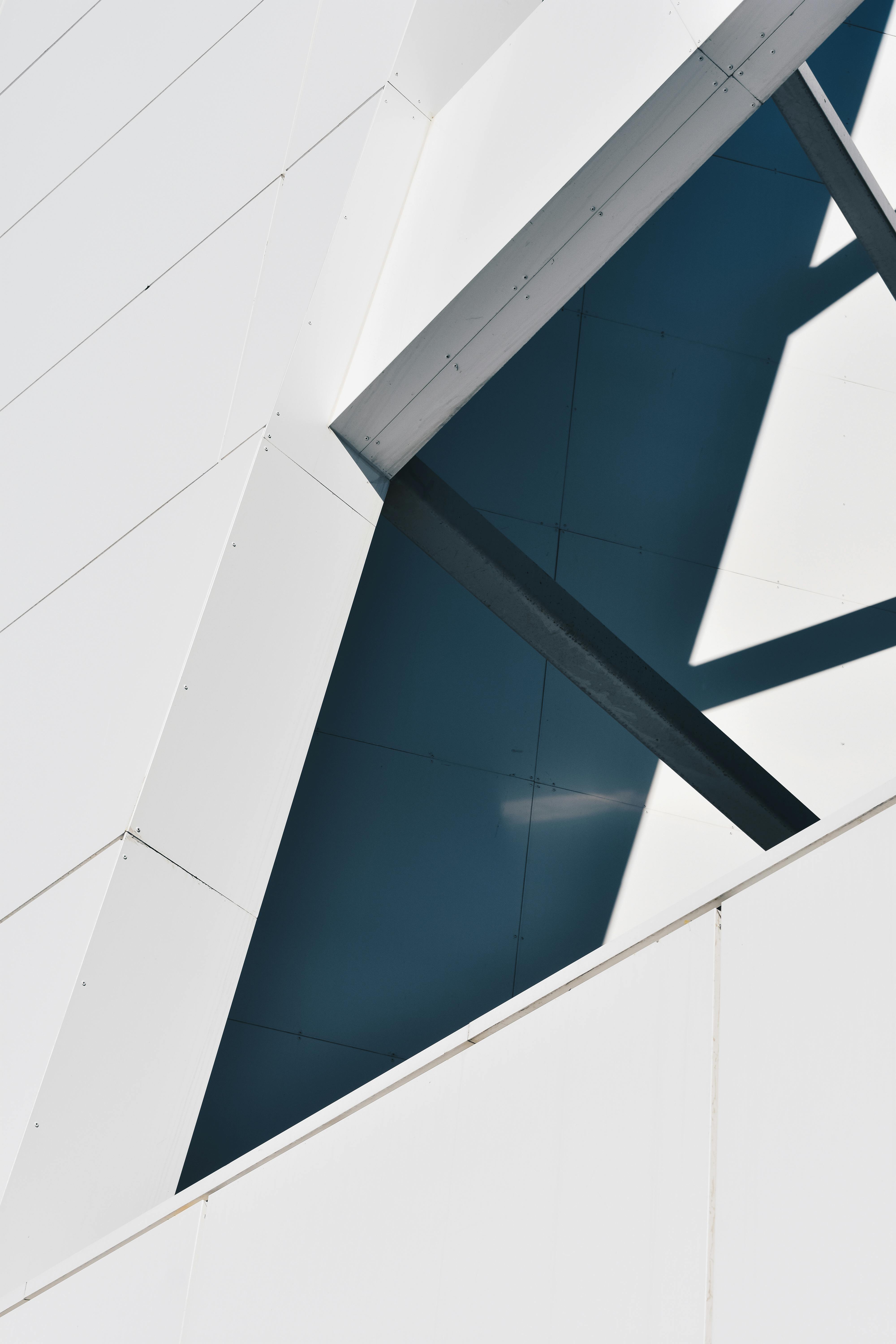 Close-up View of Geometric Architecture · Free Stock Photo