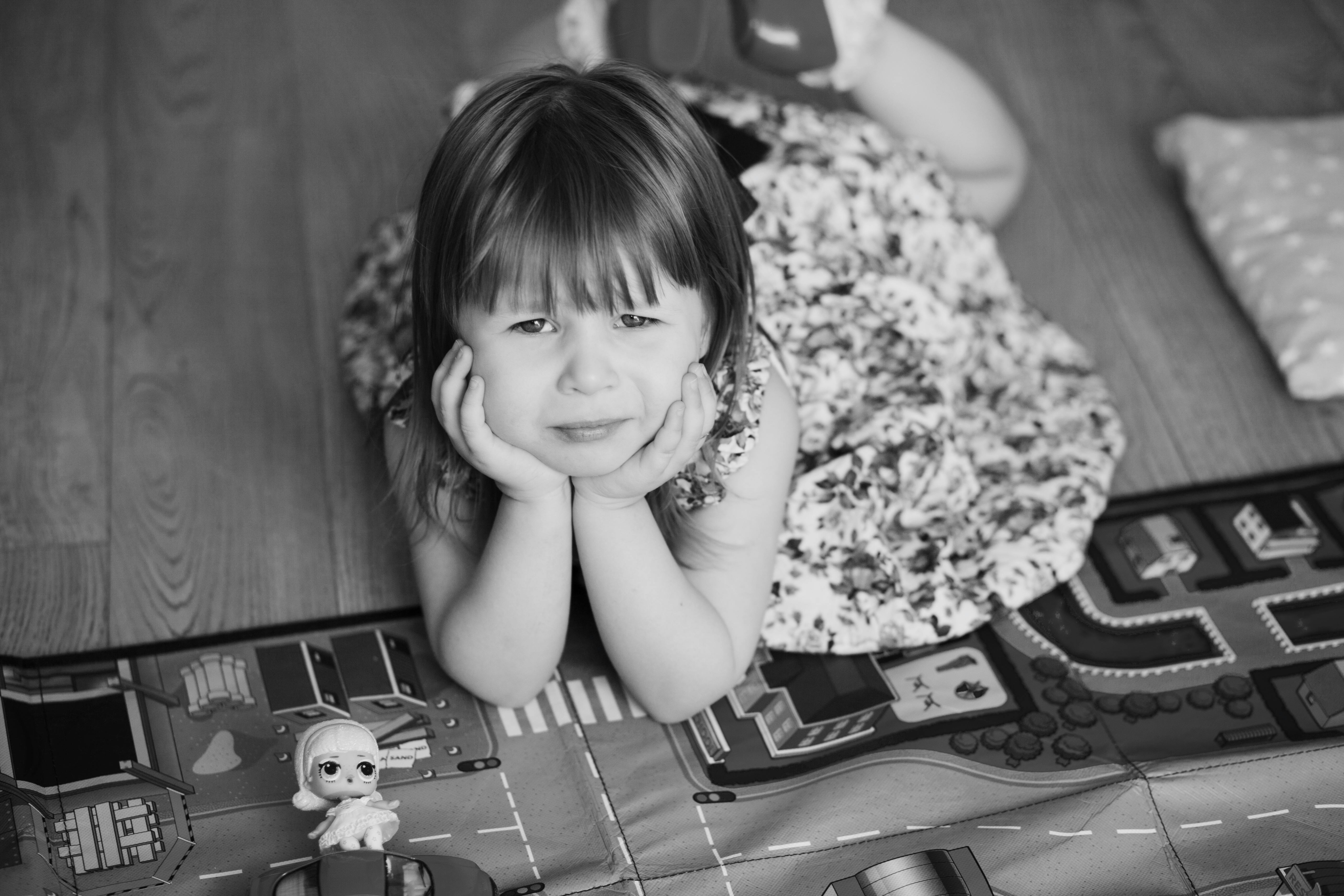 Sad Bored Portrait Photos, Download Free Sad Bored Portrait Stock ...