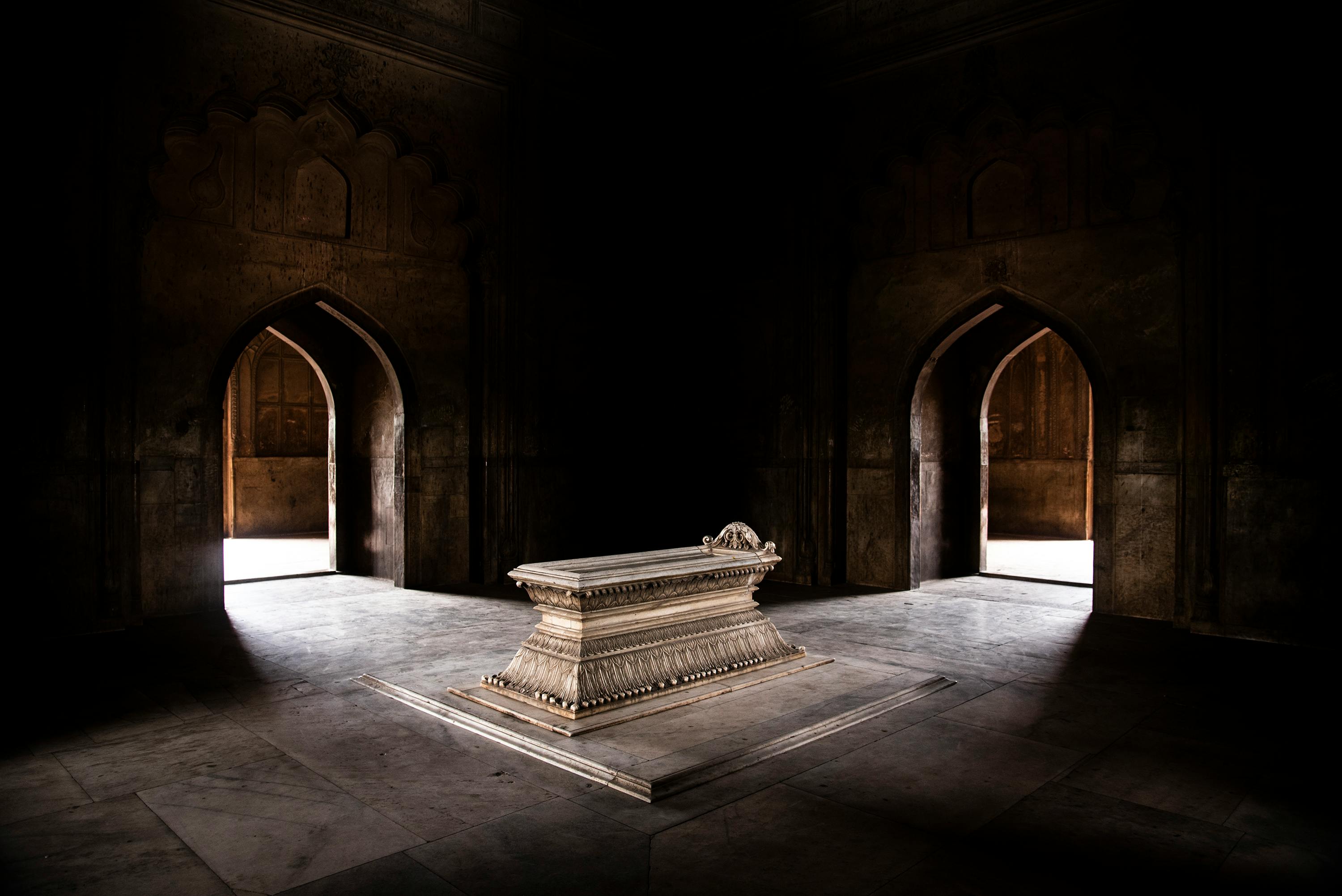 Architectural Design of a Tomb · Free Stock Photo