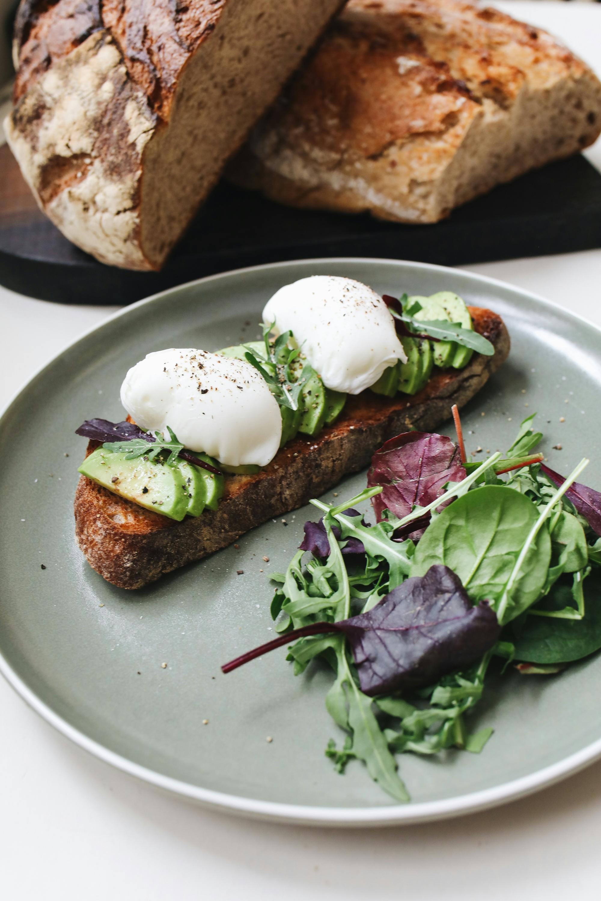 Toast Decorated with Pink Flowers on a Ceramic Plate · Free Stock Photo