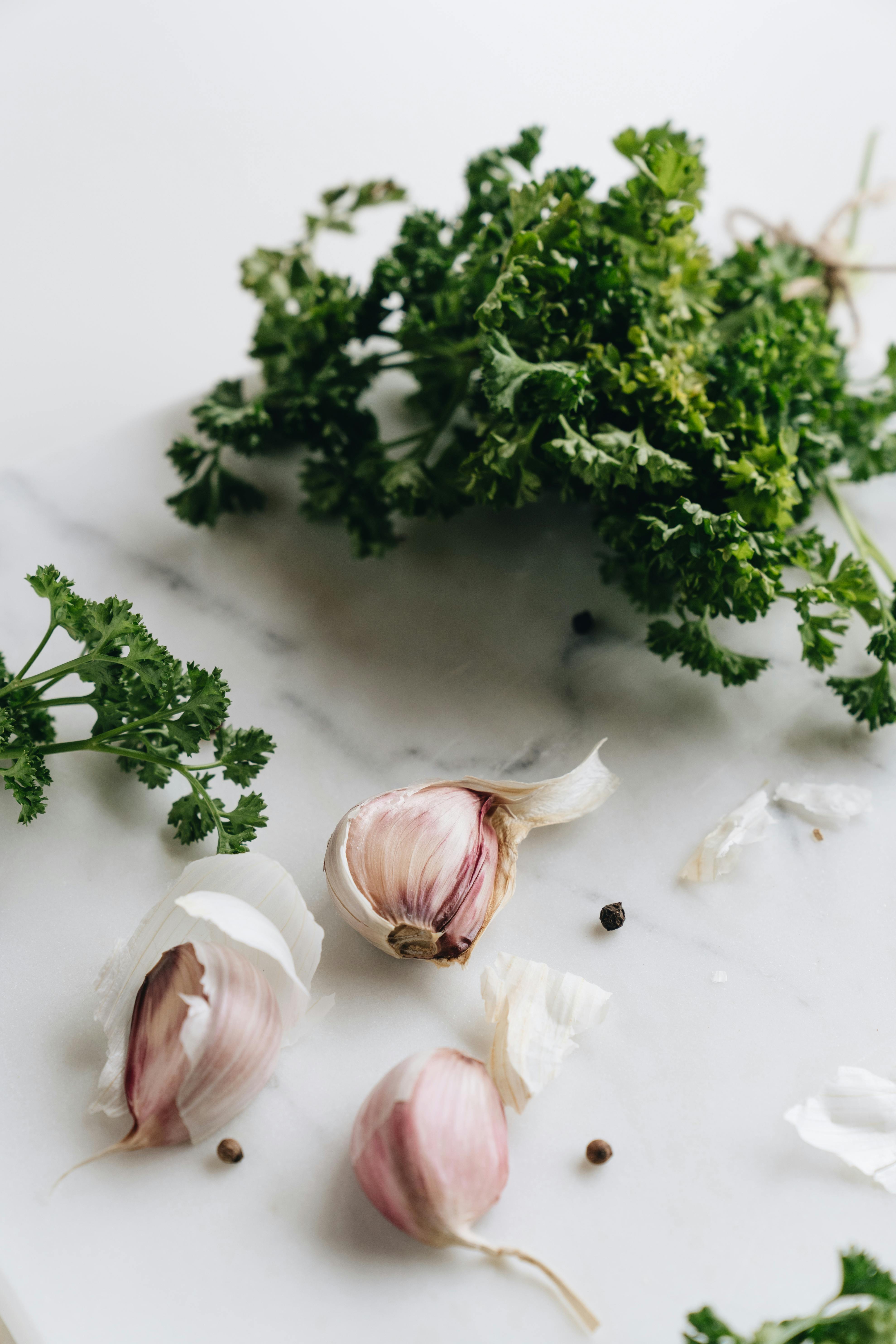 Close-Up Photo Of Garlic Gloves · Free Stock Photo