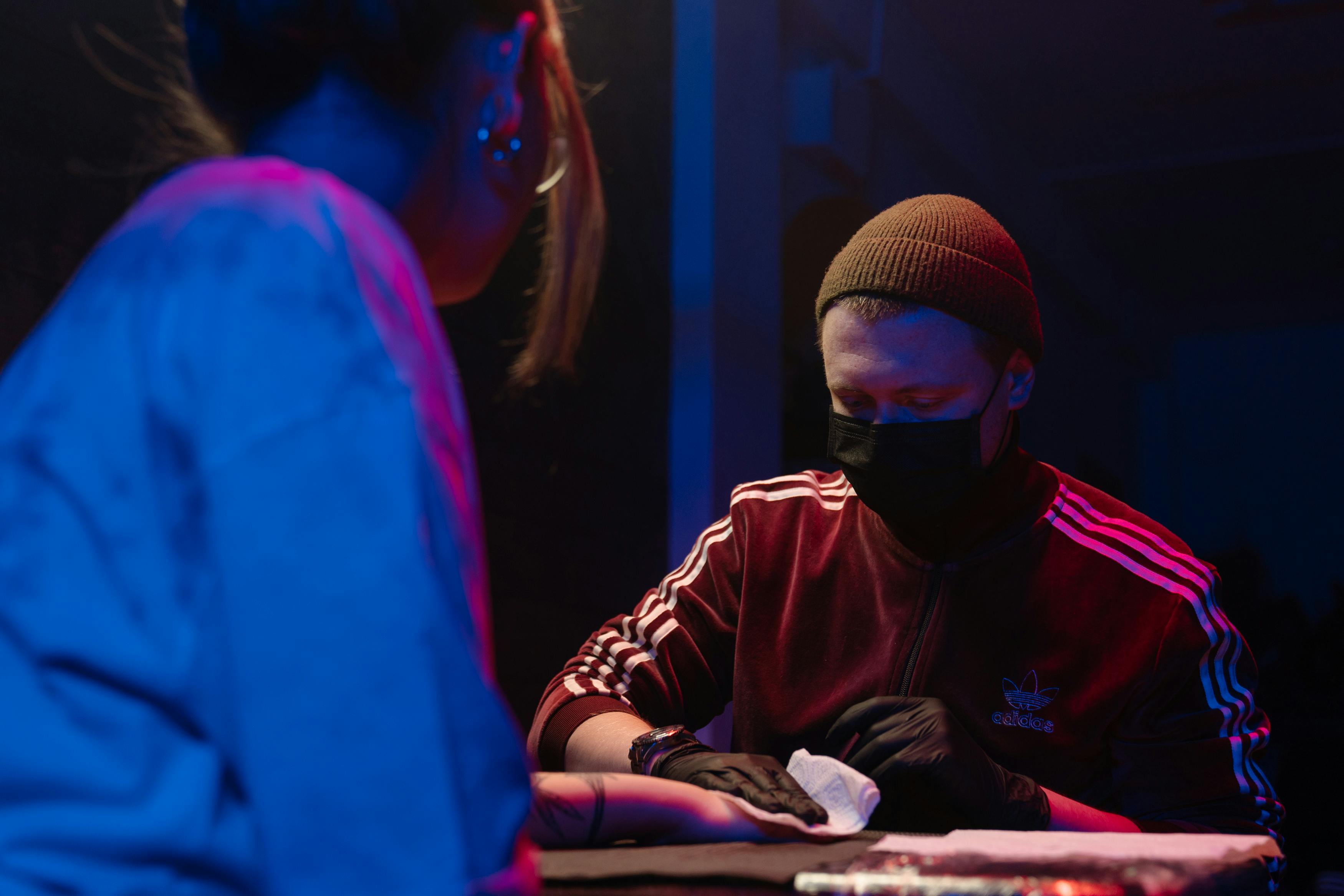 Female Engineer Designing Lights · Free Stock Photo