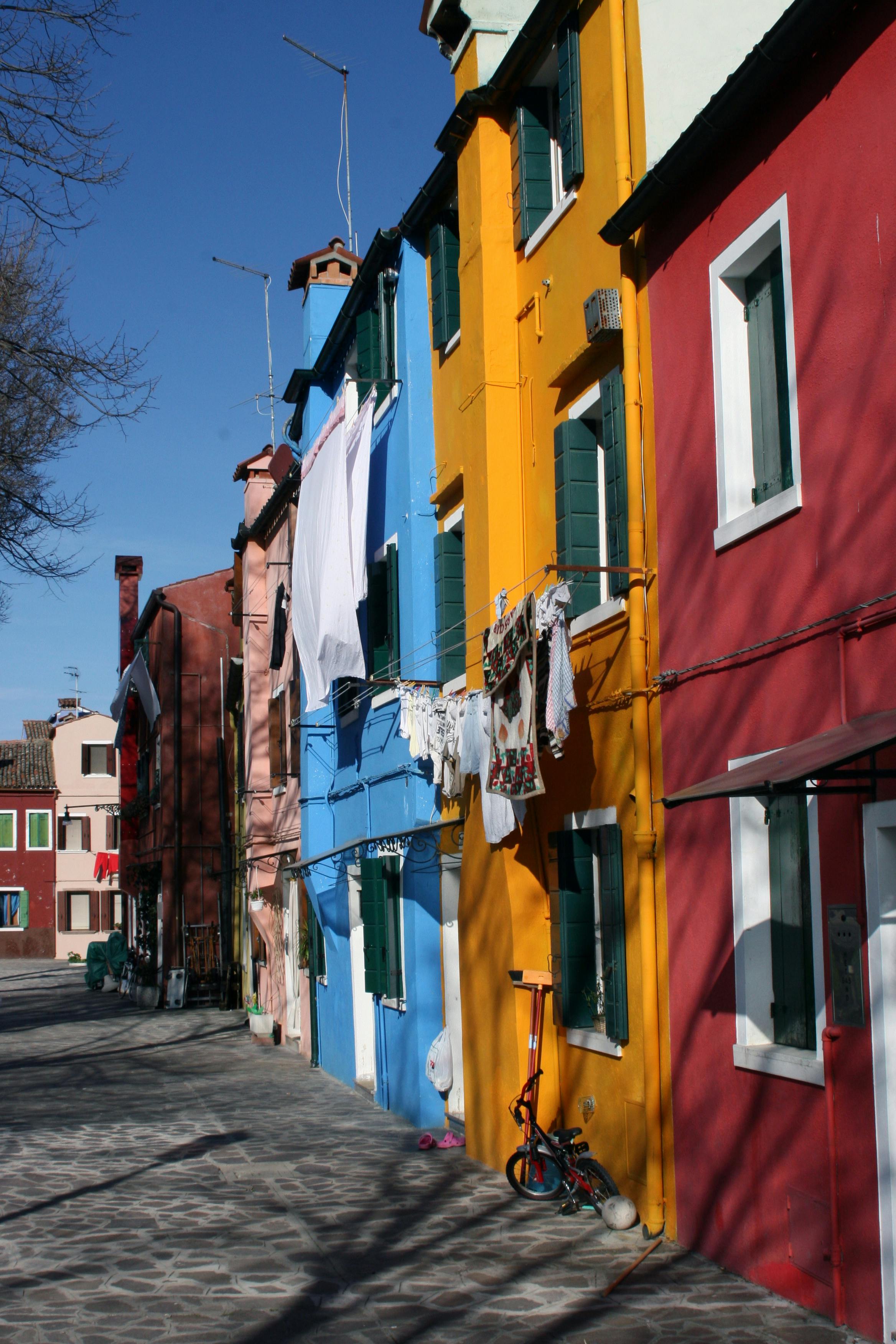 Italy 3 Photos & Videos Collected by Steve Tingley