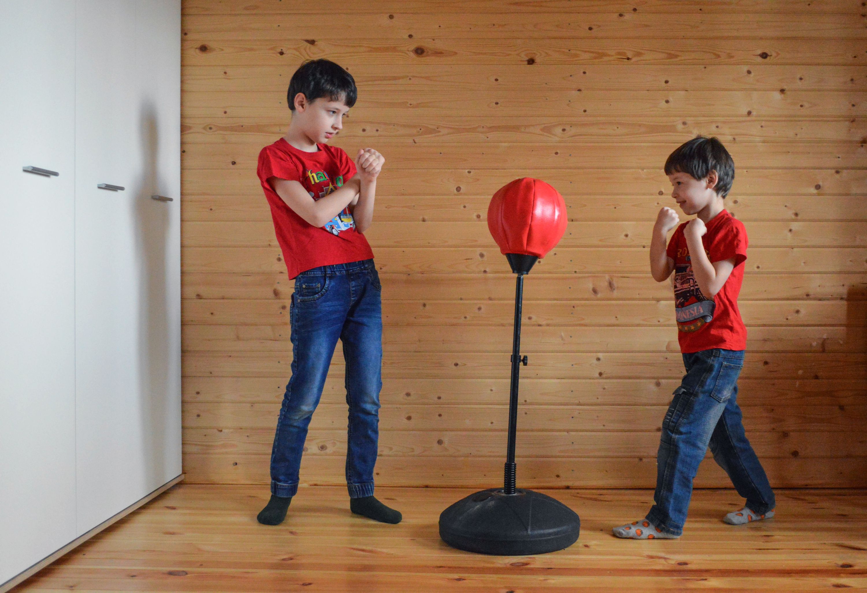 Posture Play Photos, Download The BEST Free Posture Play Stock Photos ...