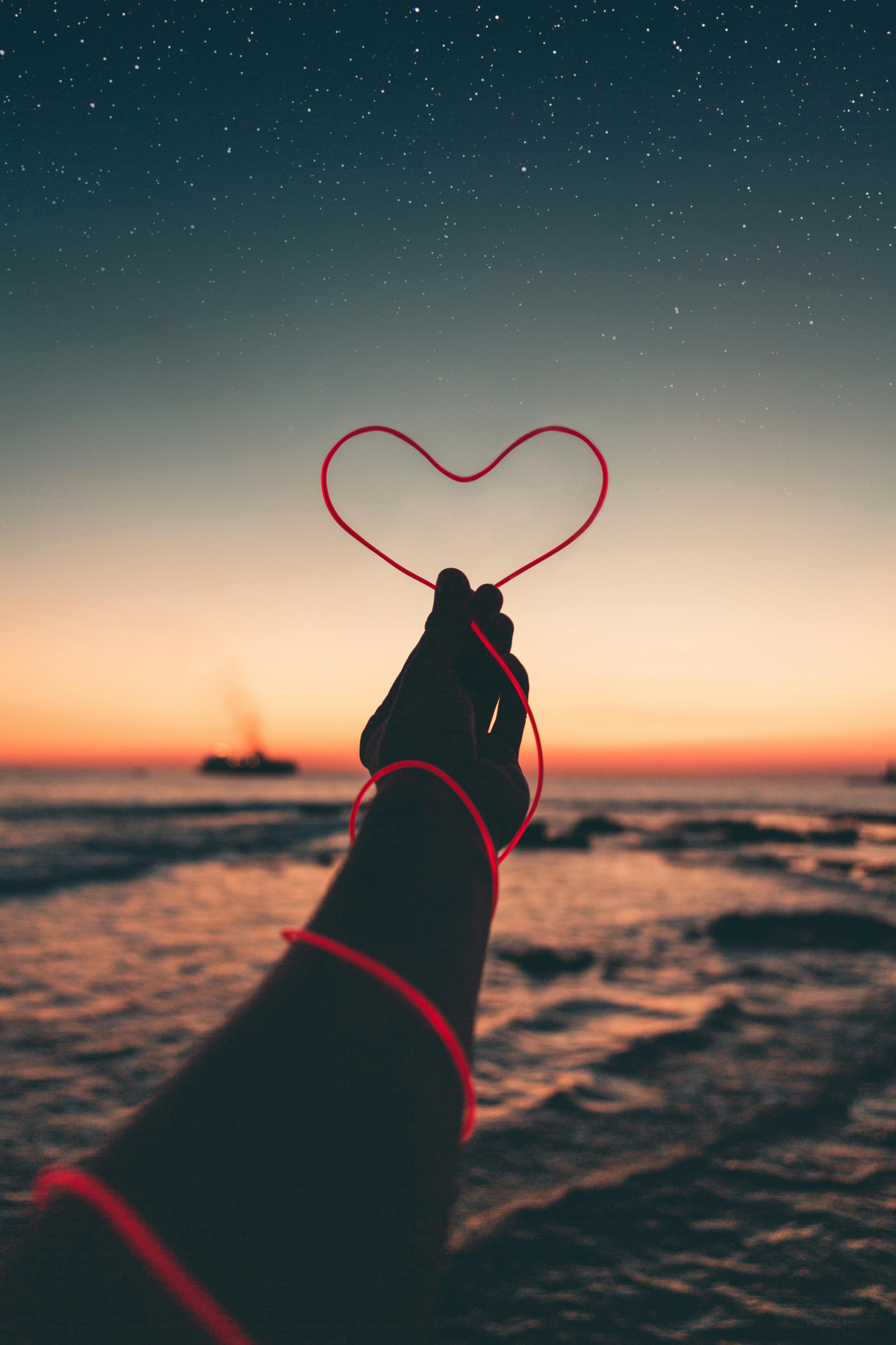 A Heart-Shaped String Under the Starry Sky · Free Stock Photo