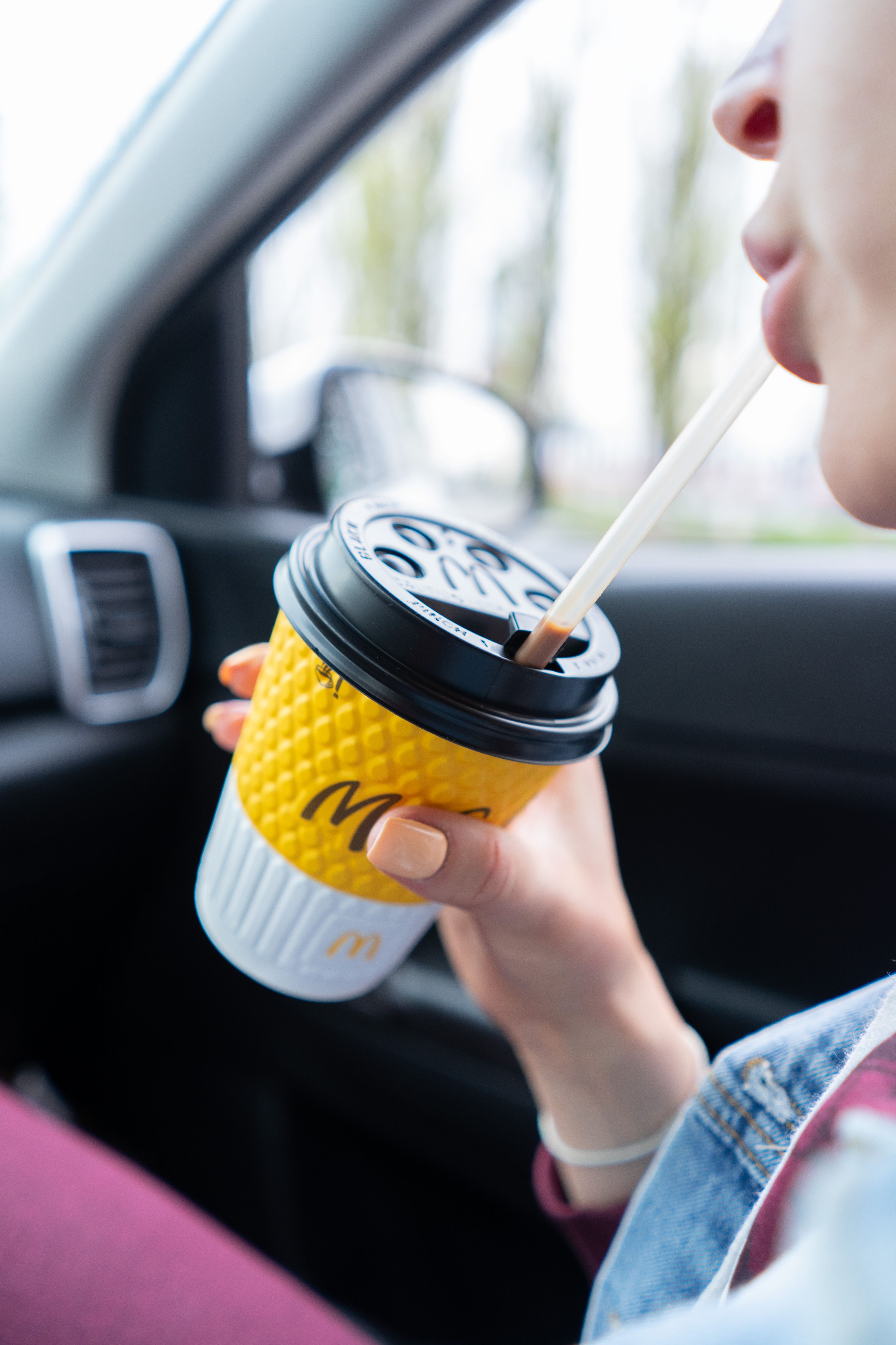 Drinking In Car Photos, Download The BEST Free Drinking In Car Stock ...