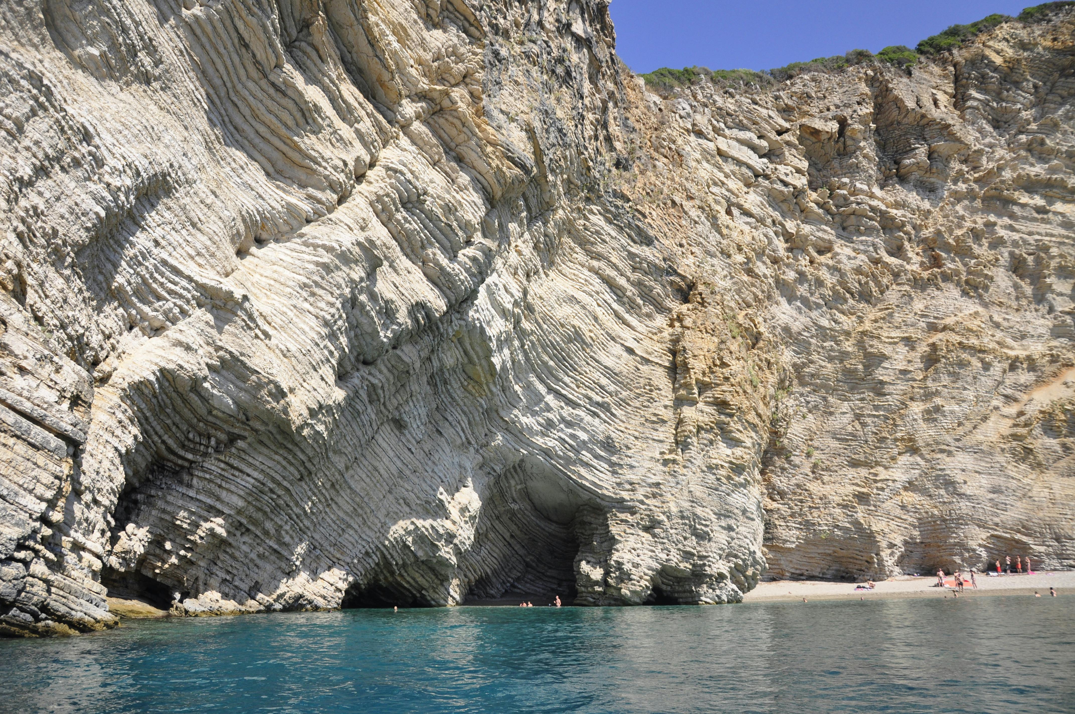 Free stock photo of beach, cliff, cliffside