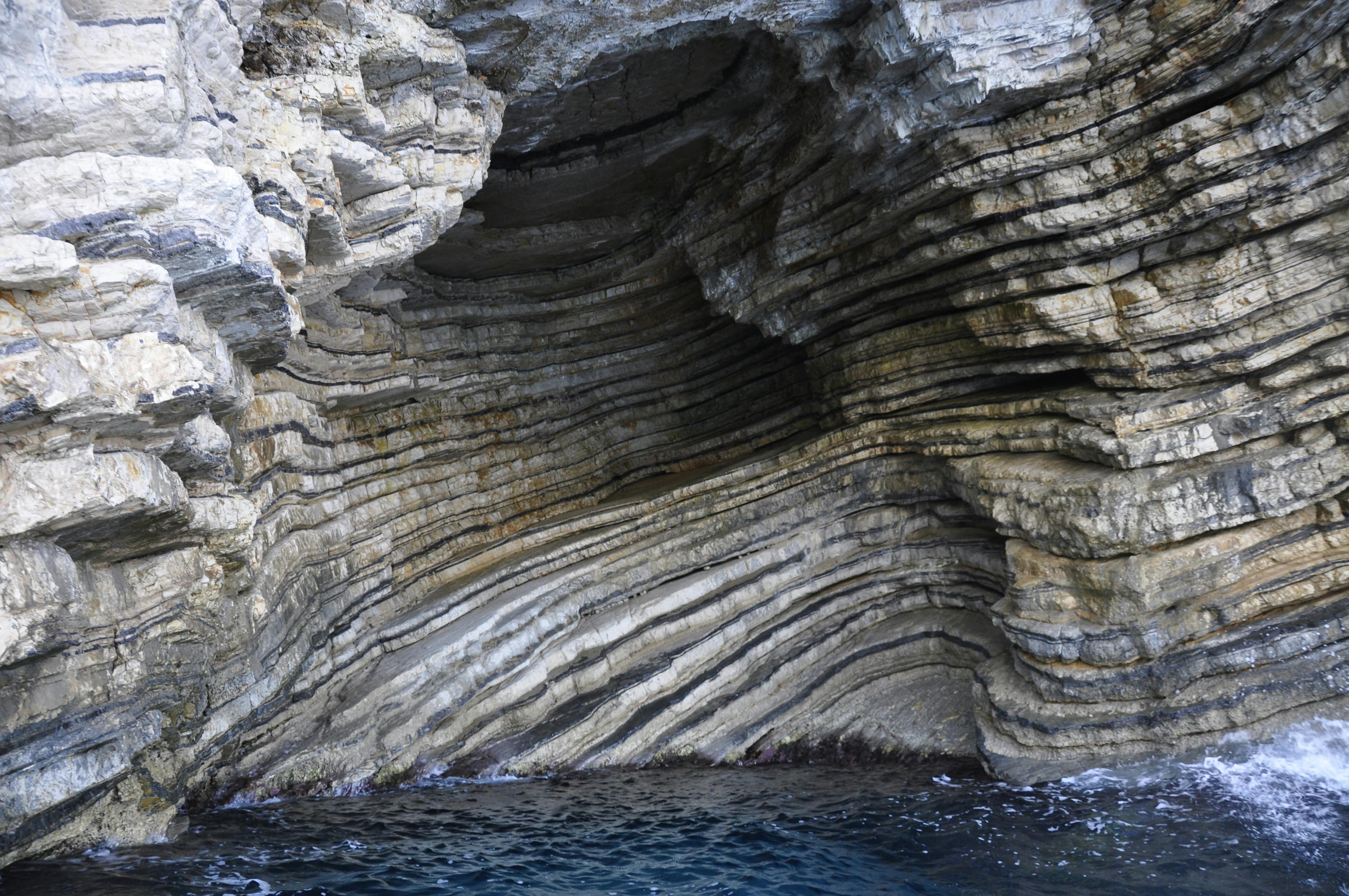 Free stock photo of beach, cliff, cliffside