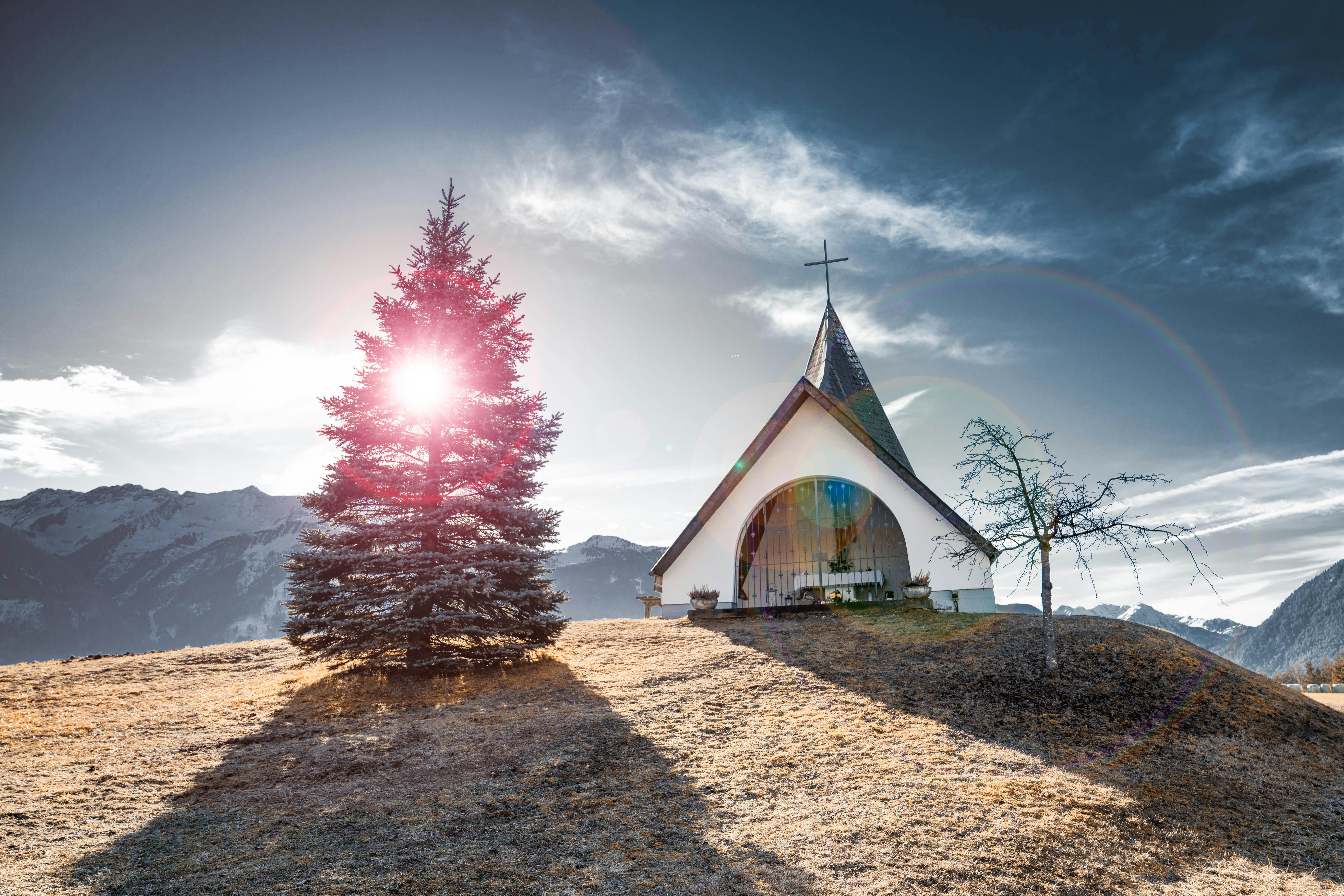 White Church Building on Top of the Mountain · Free Stock Photo