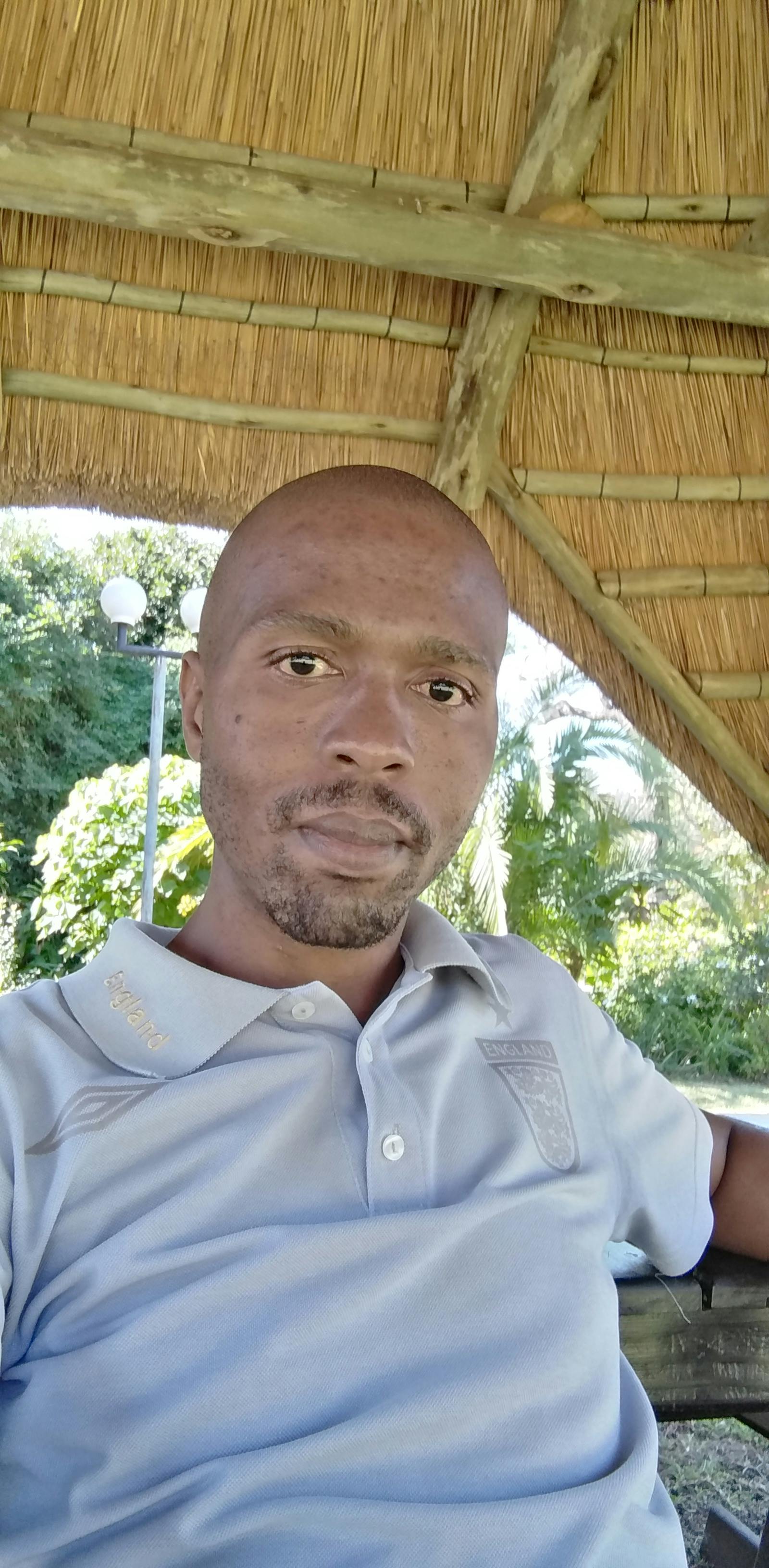 Xolisa Dlamini - 攝影