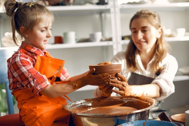 Beginner's Guide to Throwing a Pot: Simple Steps for Success