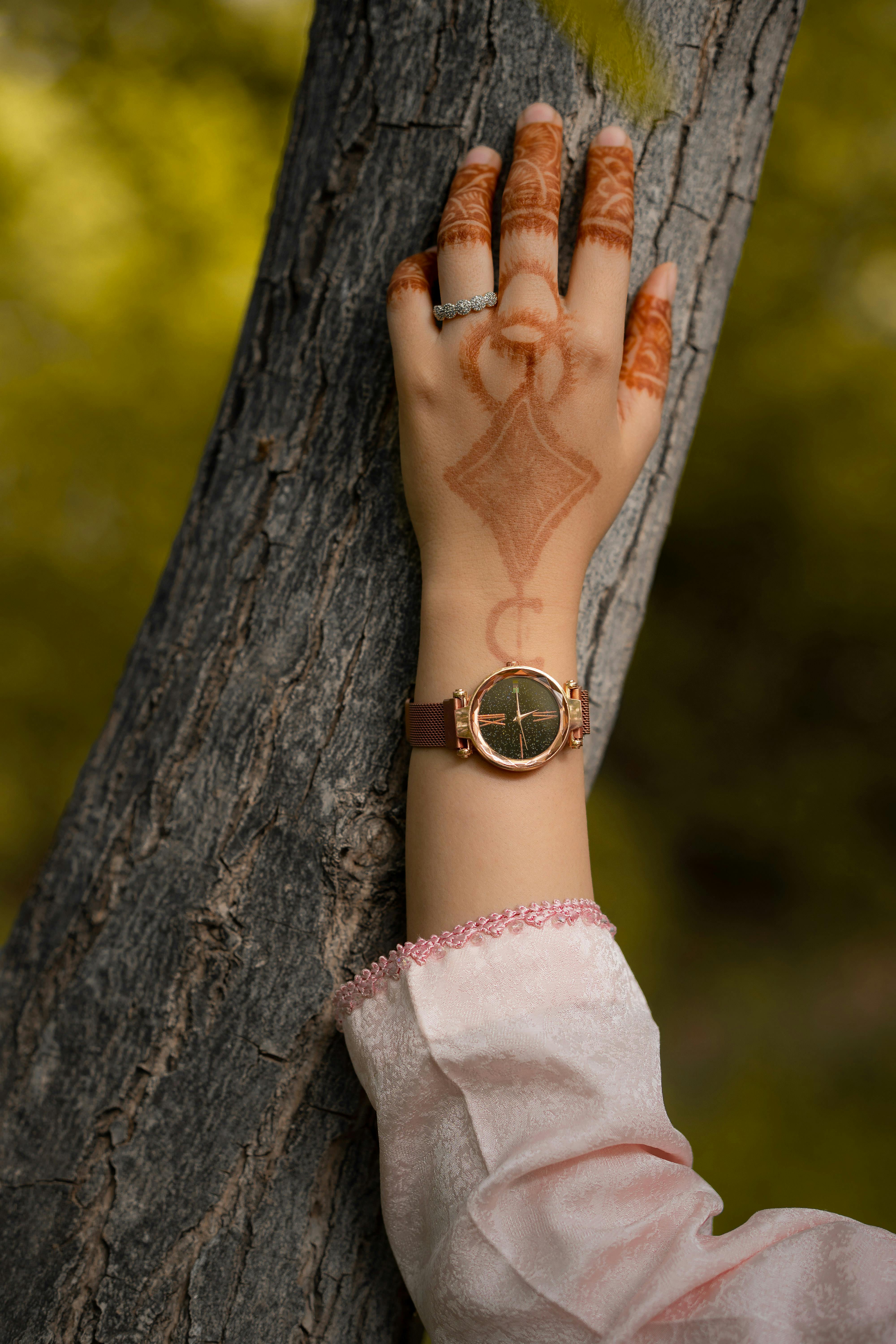 Close-Up Photo of a Hand with Mehndi · Free Stock Photo