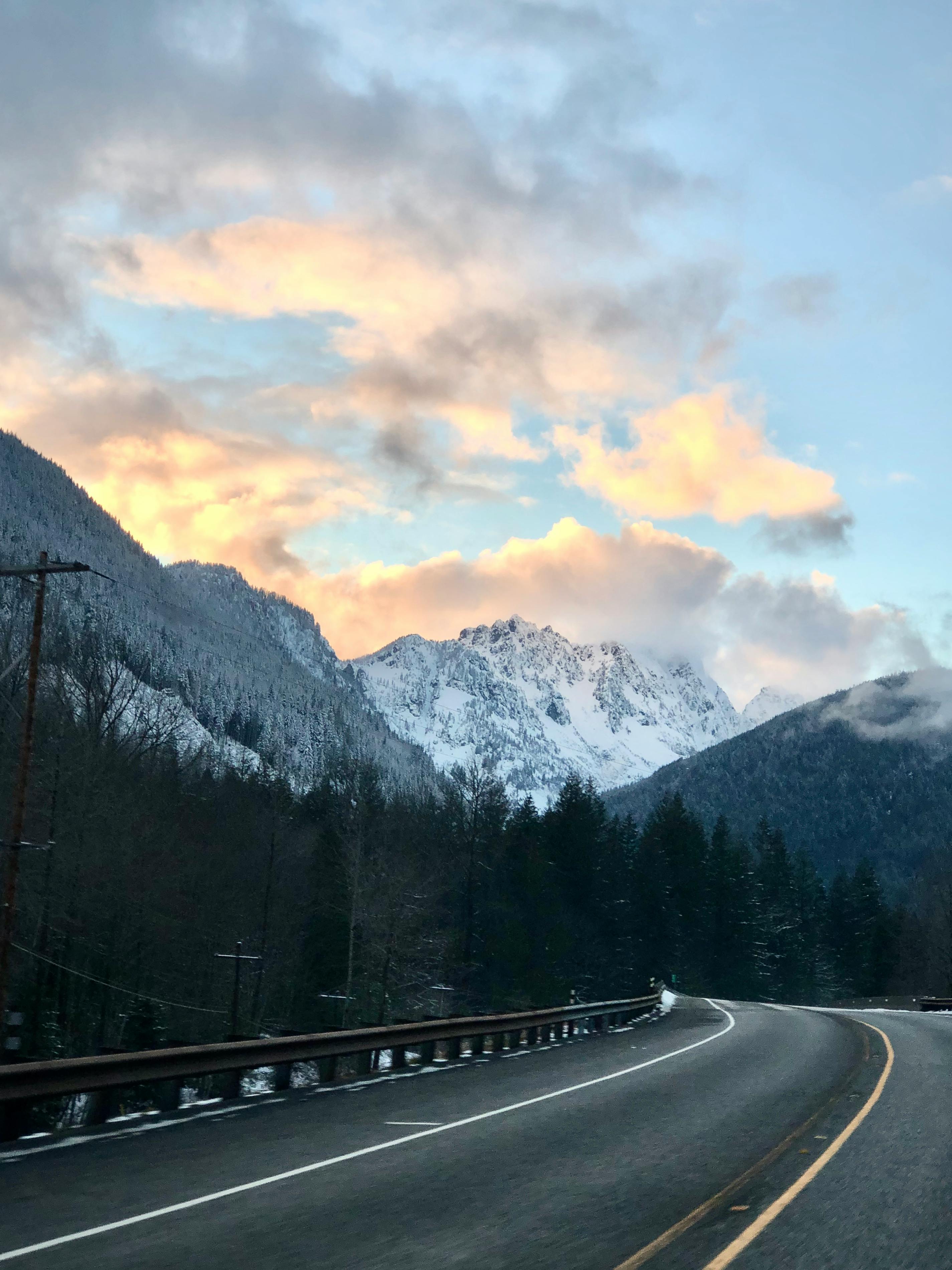 Road With Snow · Free Stock Photo