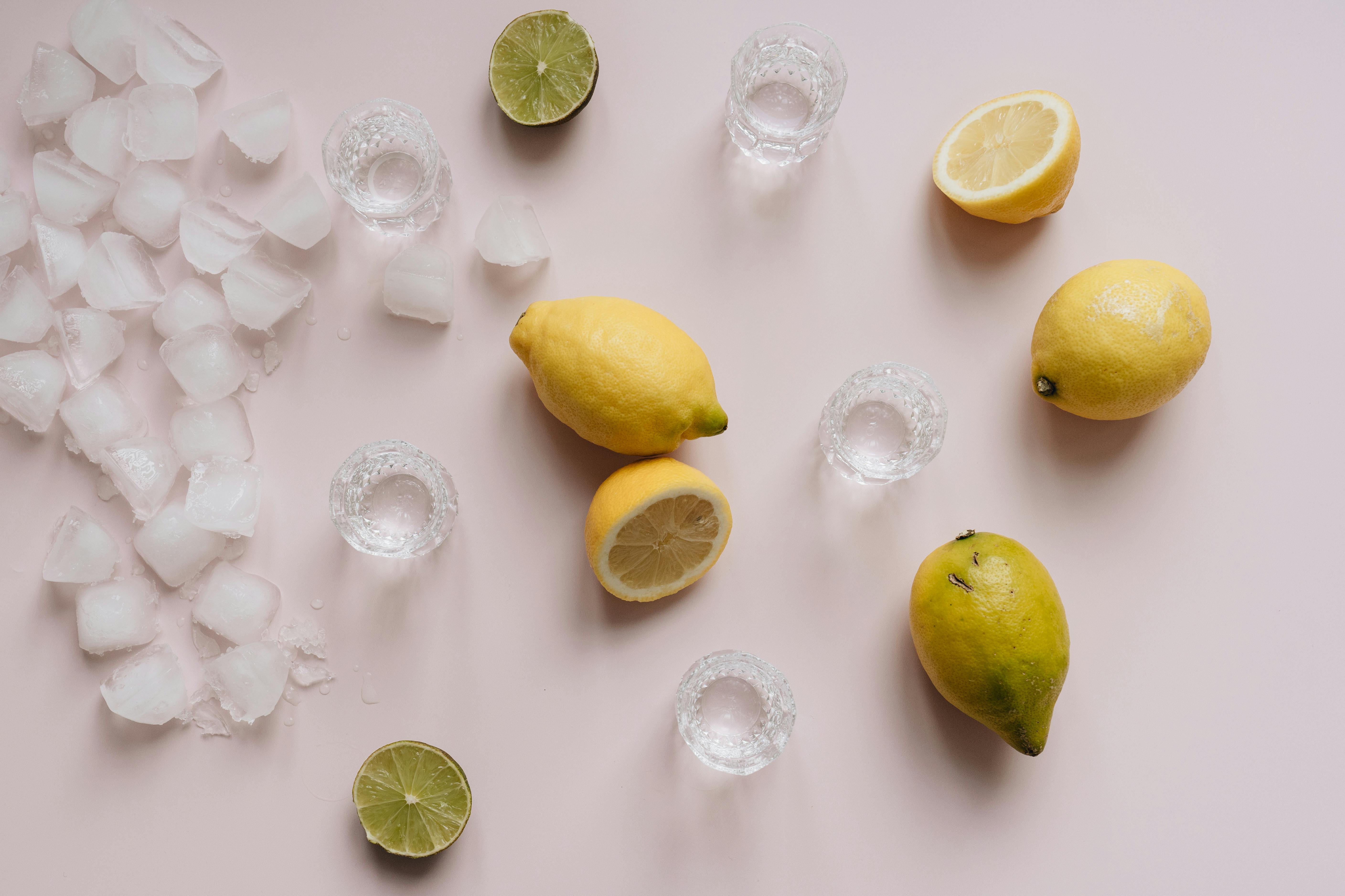 Lemon and Ice · Free Stock Photo