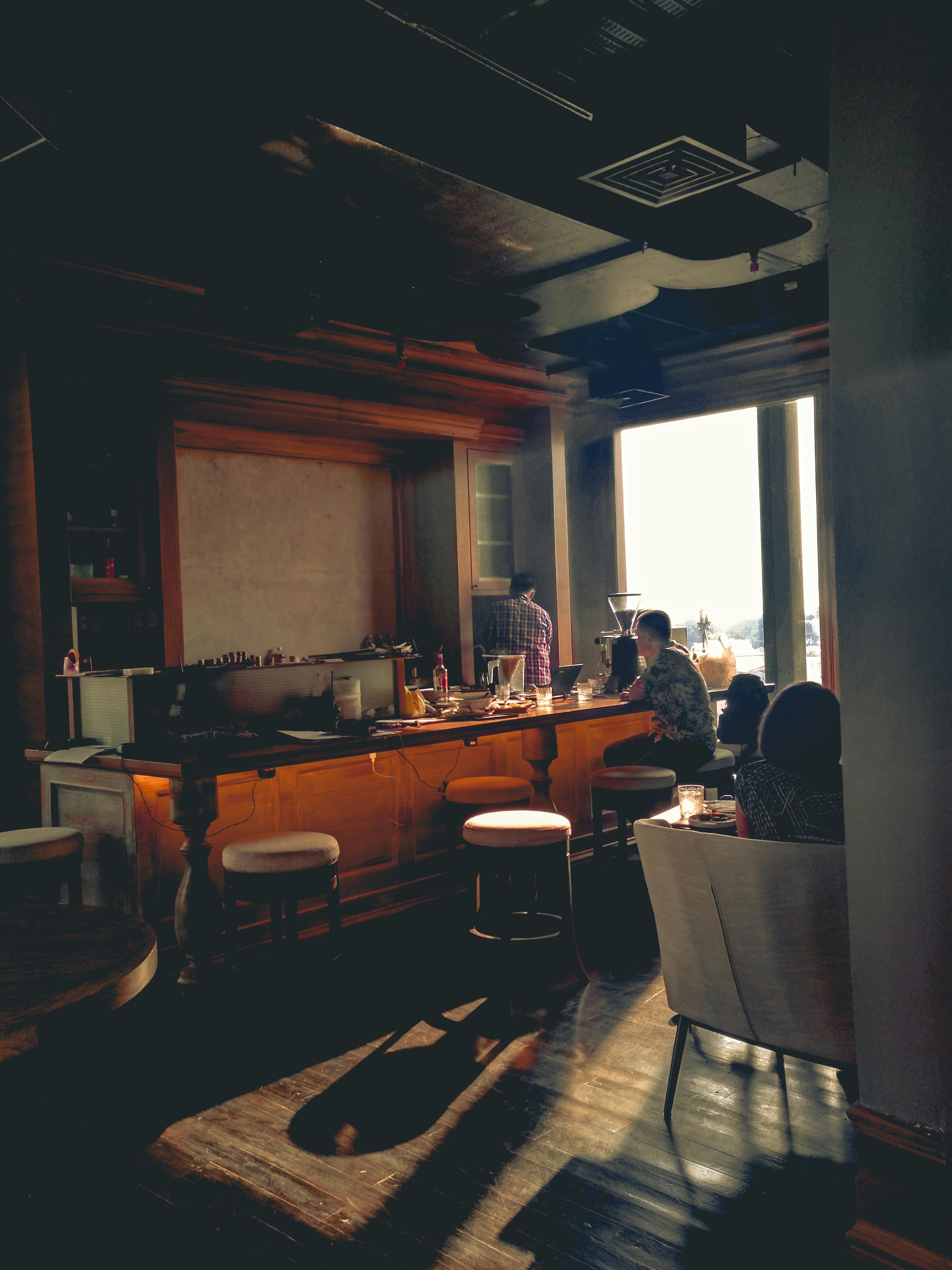 People Sitting in the Cafe · Free Stock Photo