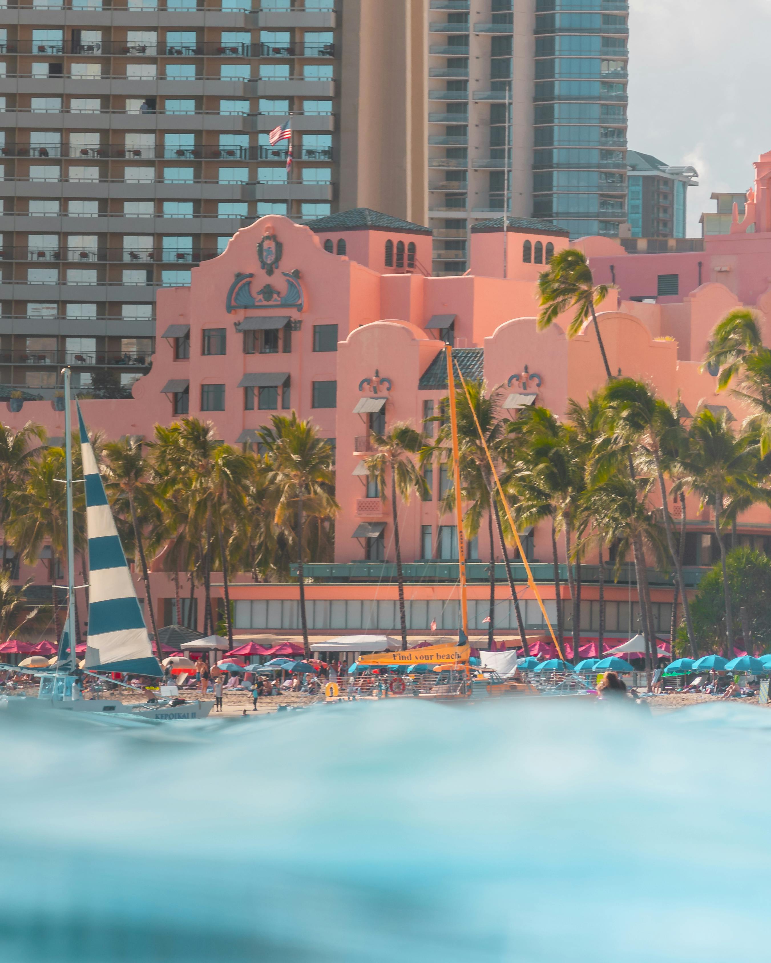 Hotel Front Photos, Download The BEST Free Hotel Front Stock Photos ...