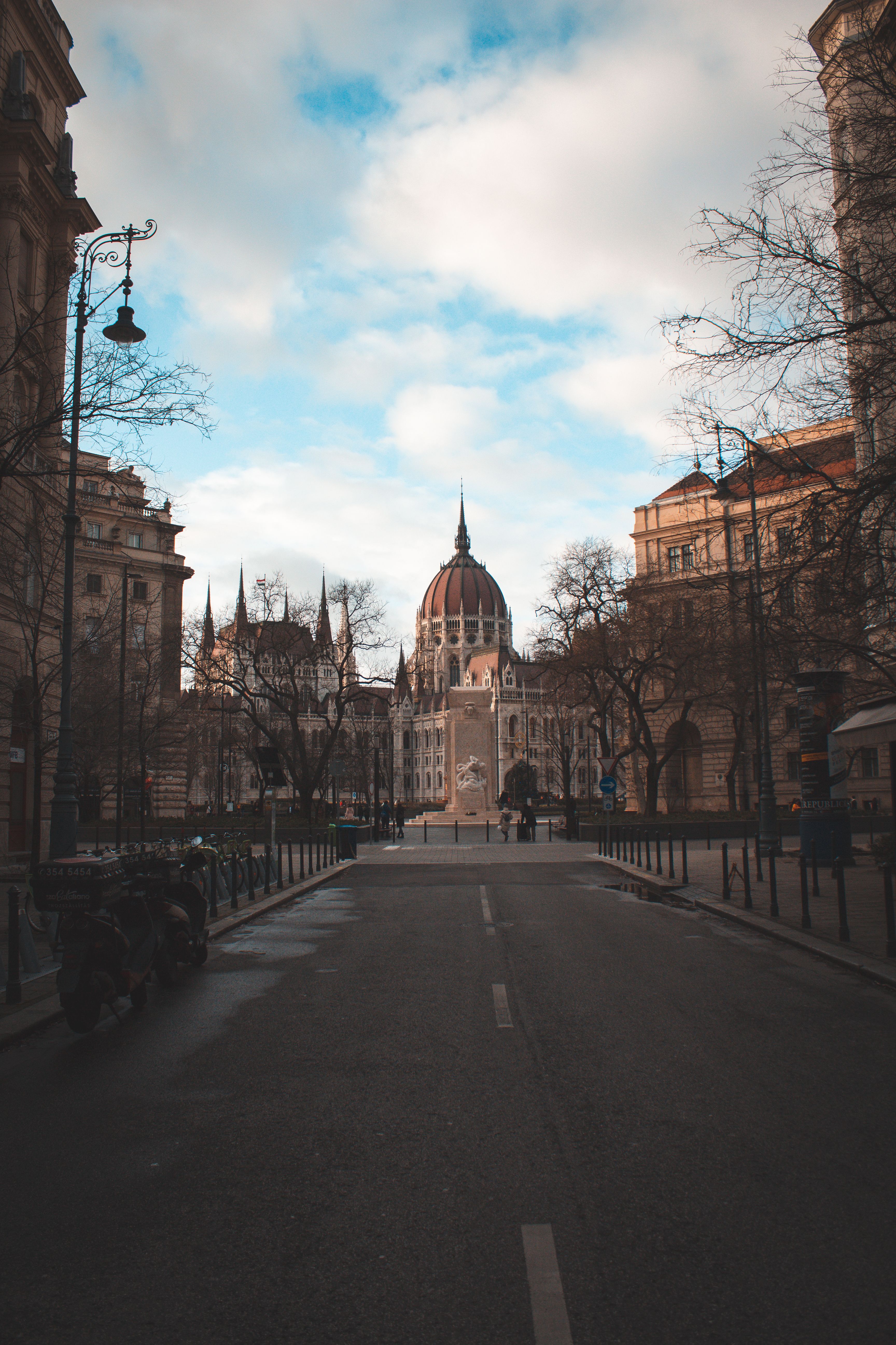 Spires Photos, Download The BEST Free Spires Stock Photos & HD Images