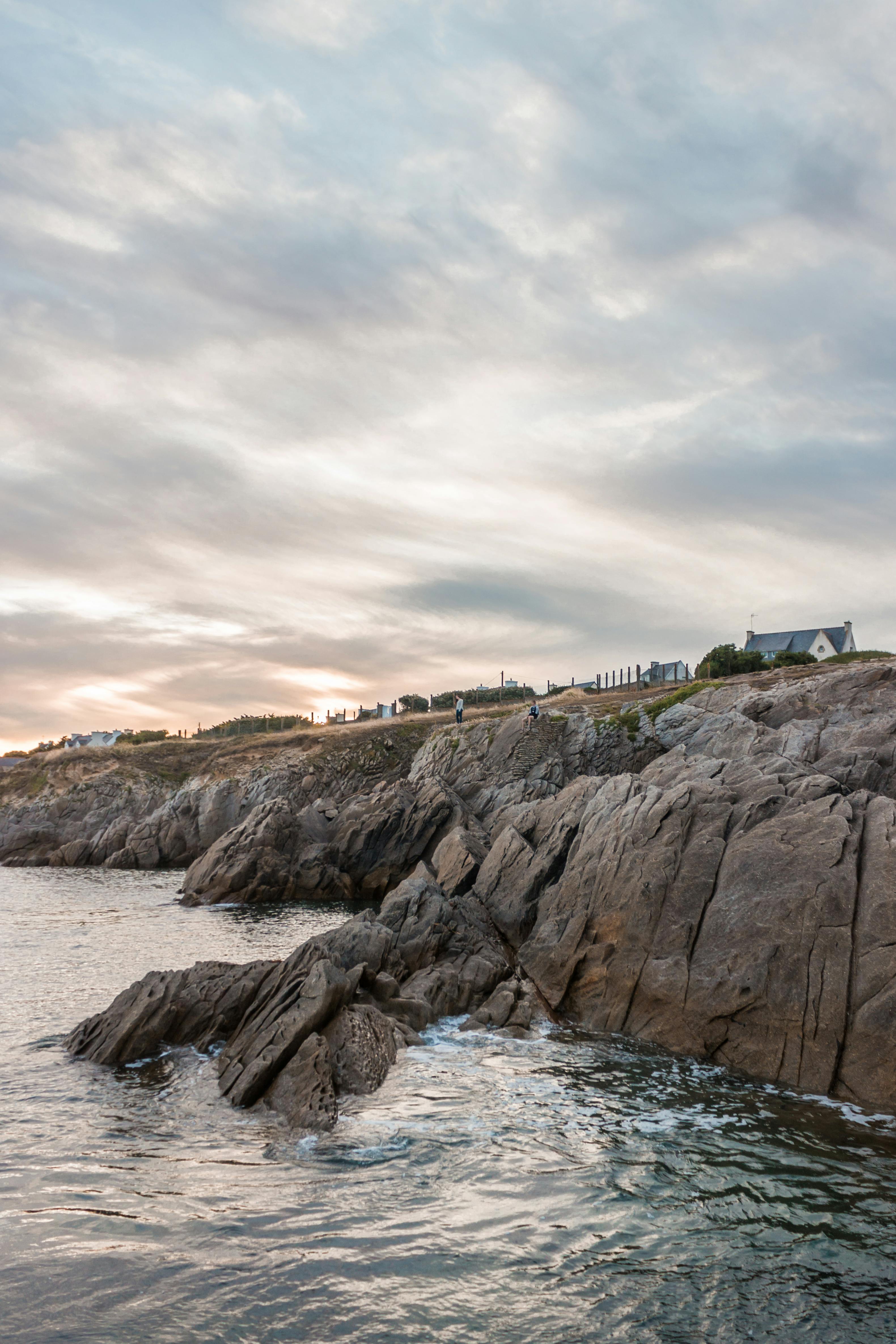 Shiny lighthouse under sky in polar night · Free Stock Photo