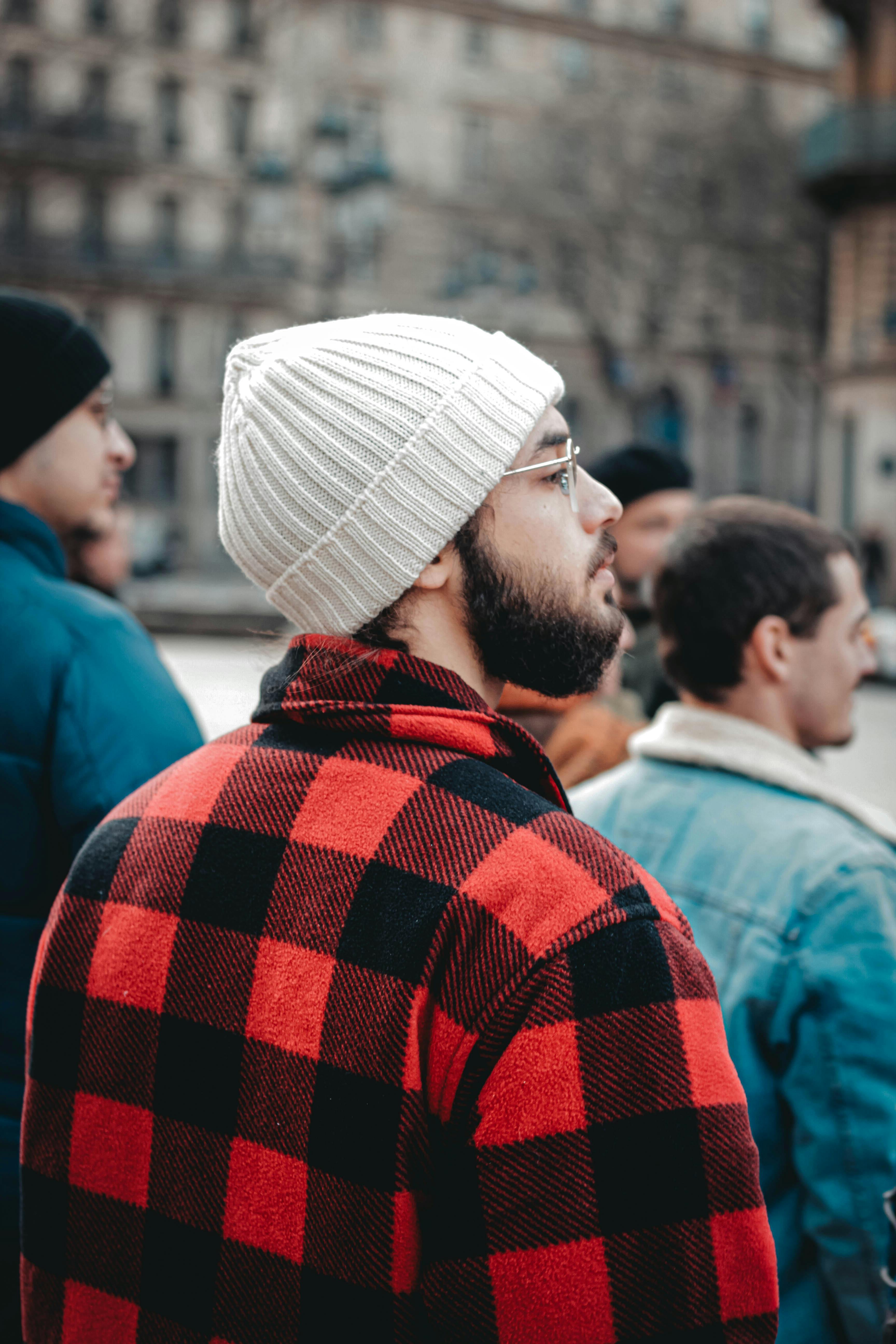 Group Of People Look Back Photos, Download Free Group Of People Look ...